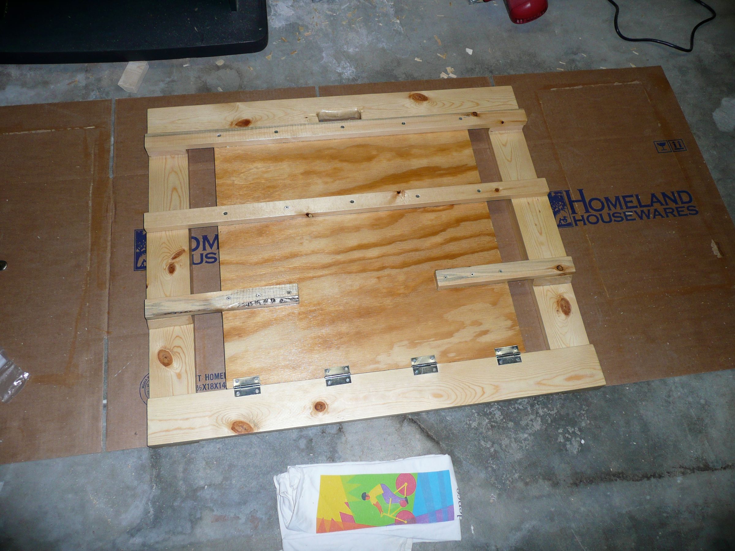Collapsible Desk : 13 Steps - Instructables
