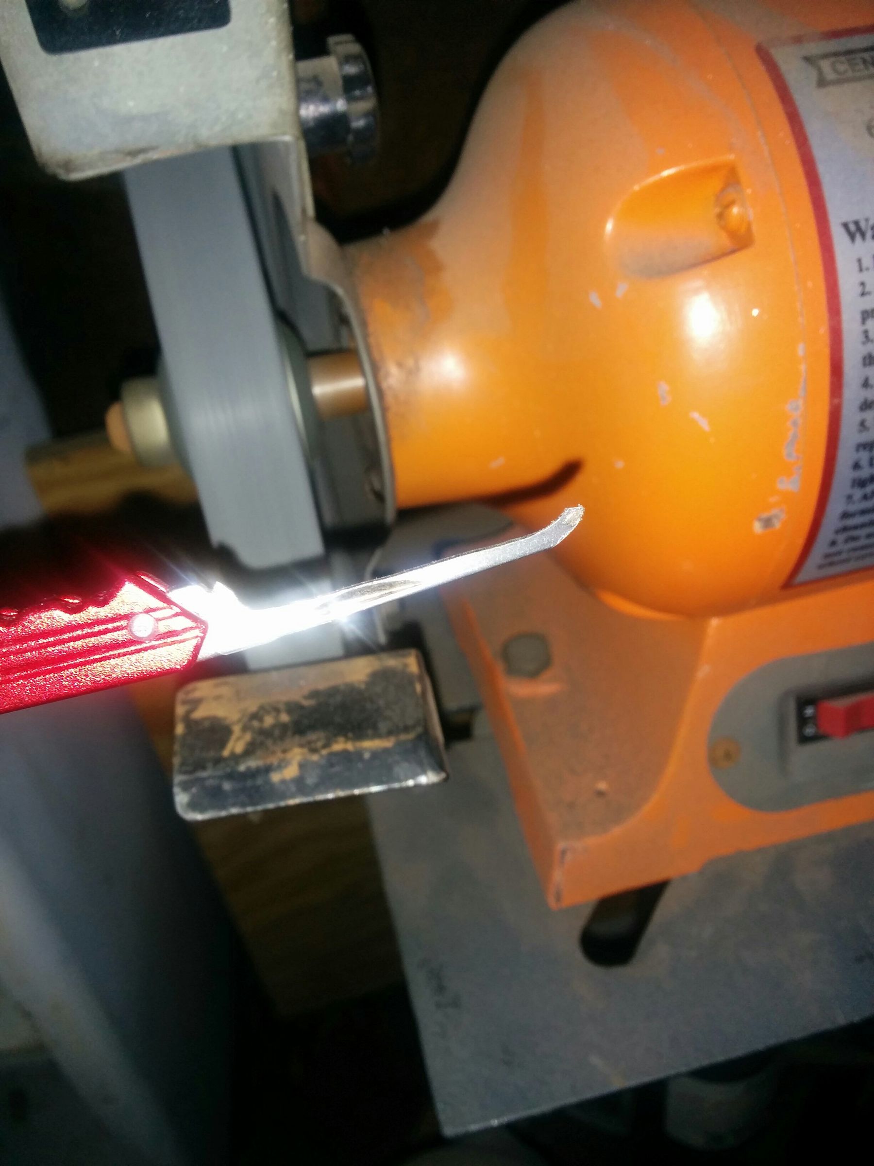 Keychain Folding Lockpick (now Updated With Tension Wrench) : 5 Steps ...