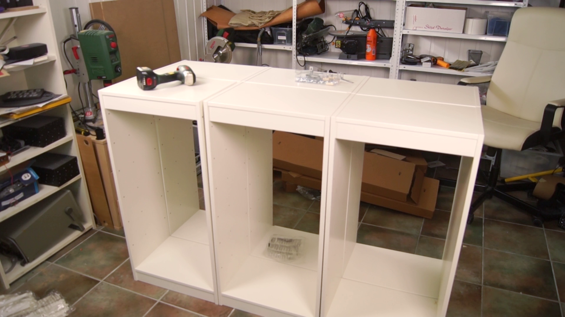 IKEA Hack: Practical Workbench : 11 Steps (with Pictures) - Instructables