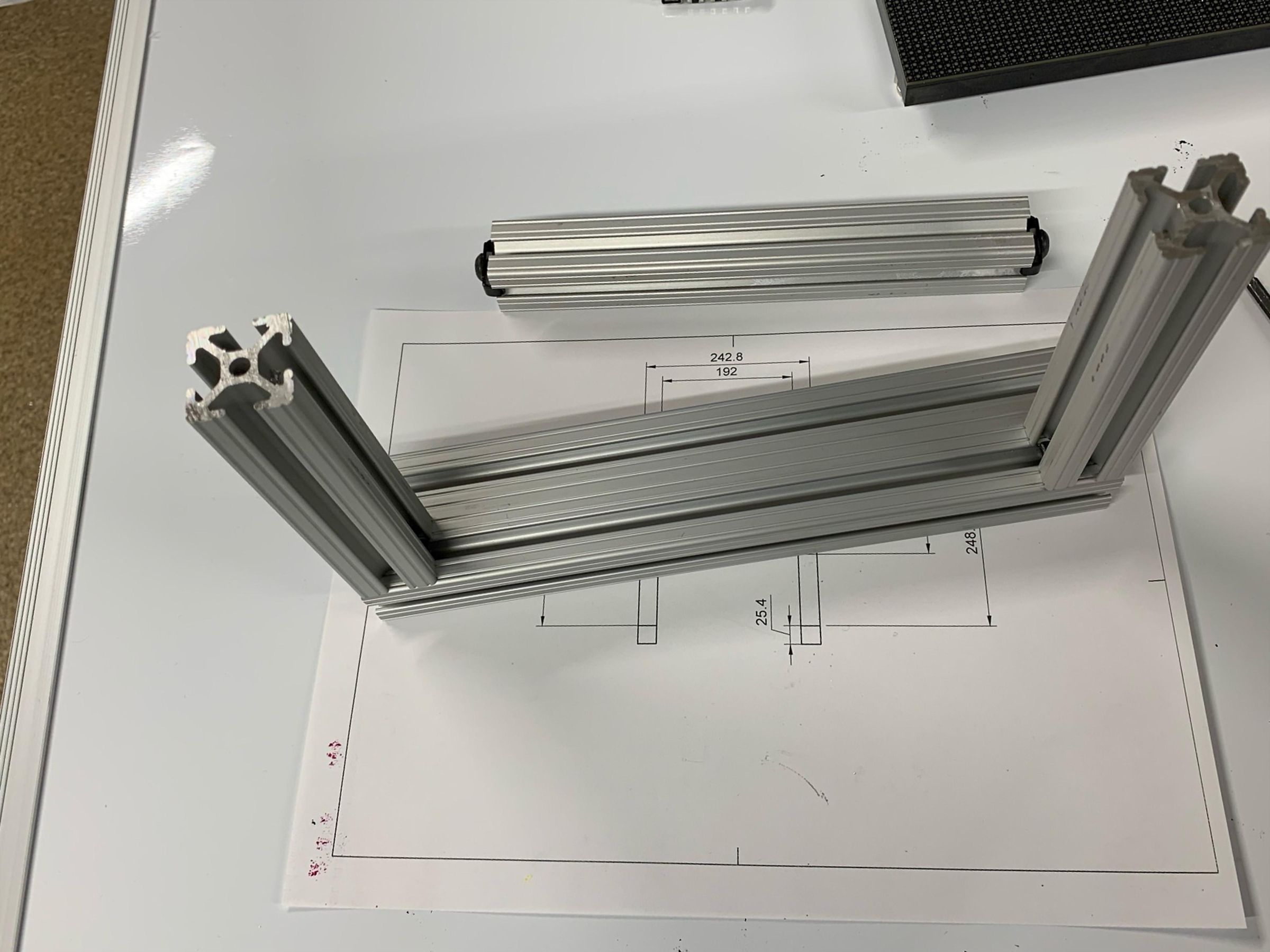 Simple Extruded Aluminum Frame for LED Panels : 20 Steps (with Pictures ...