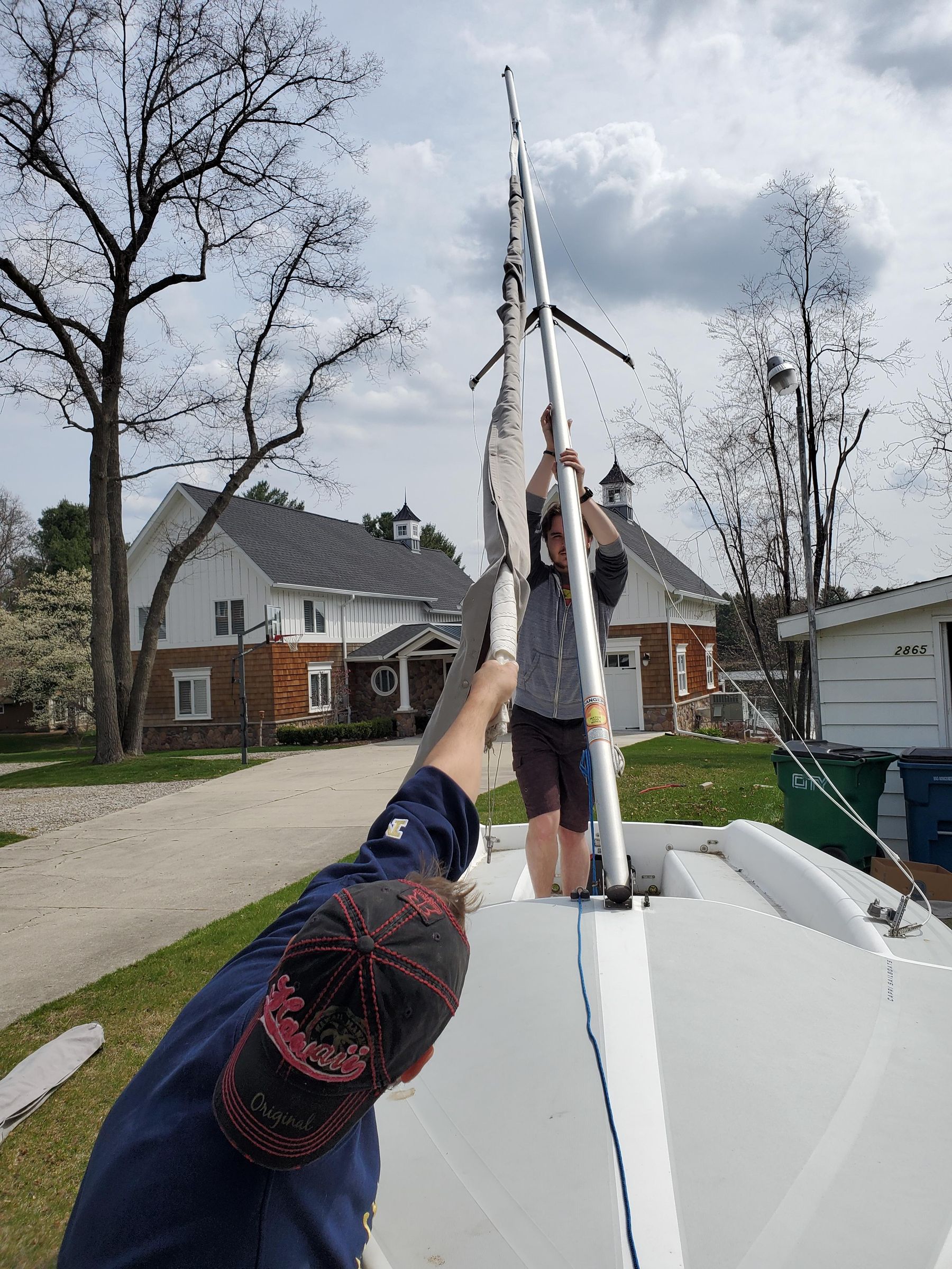 How to Rig a Catalina Capri 16.5 Sailboat : 11 Steps - Instructables