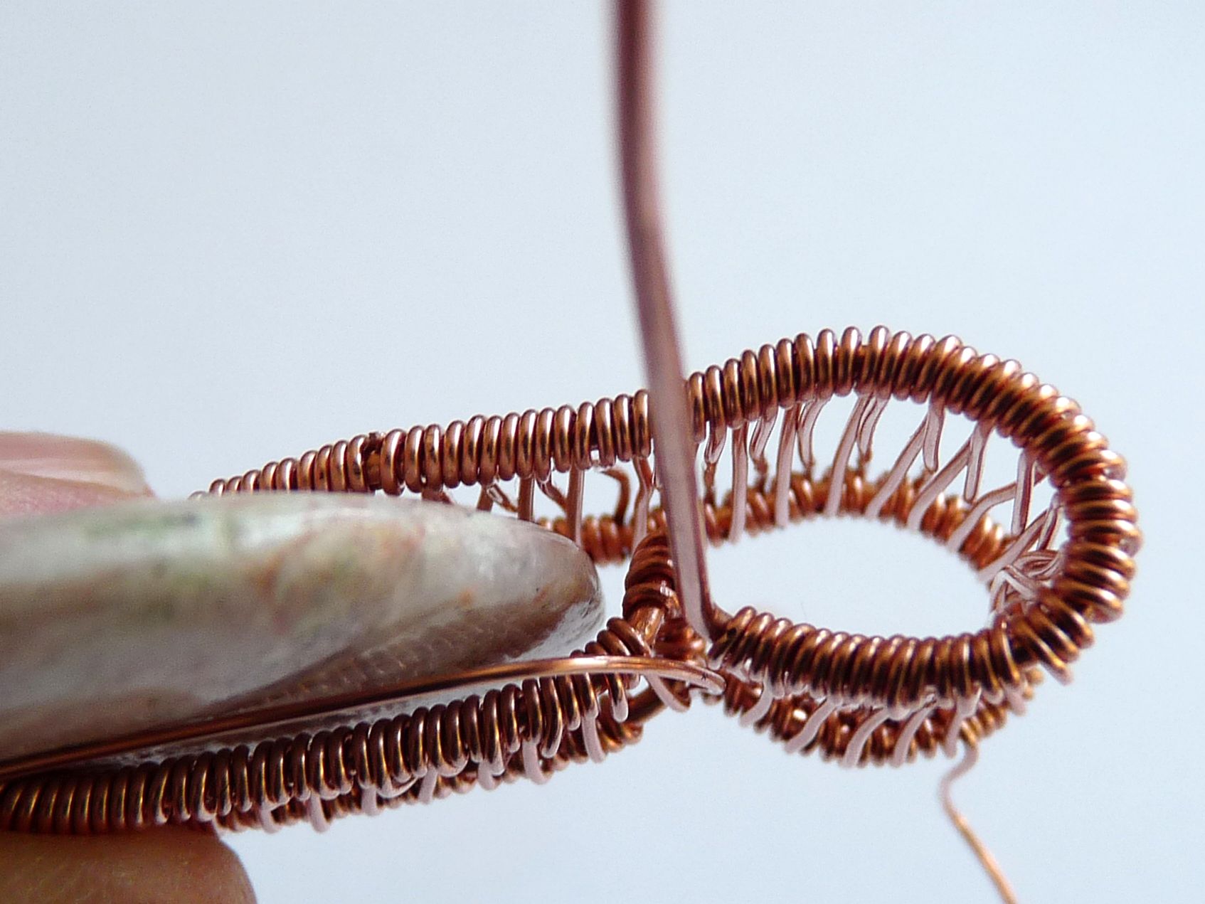 Woven Wire Bail Gemstone Pendant : 24 Steps (with Pictures) - Instructables