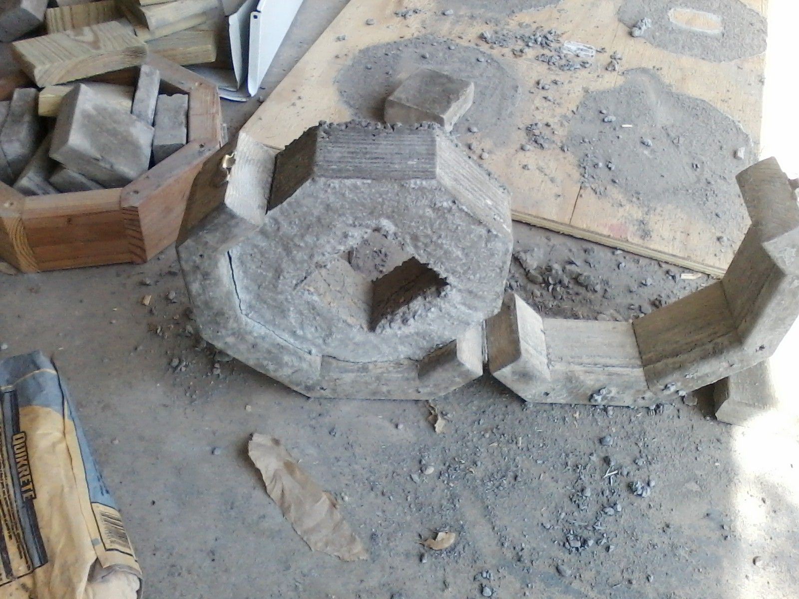 Concrete Octagonal Driveway Pavers : 8 Steps (with Pictures ...