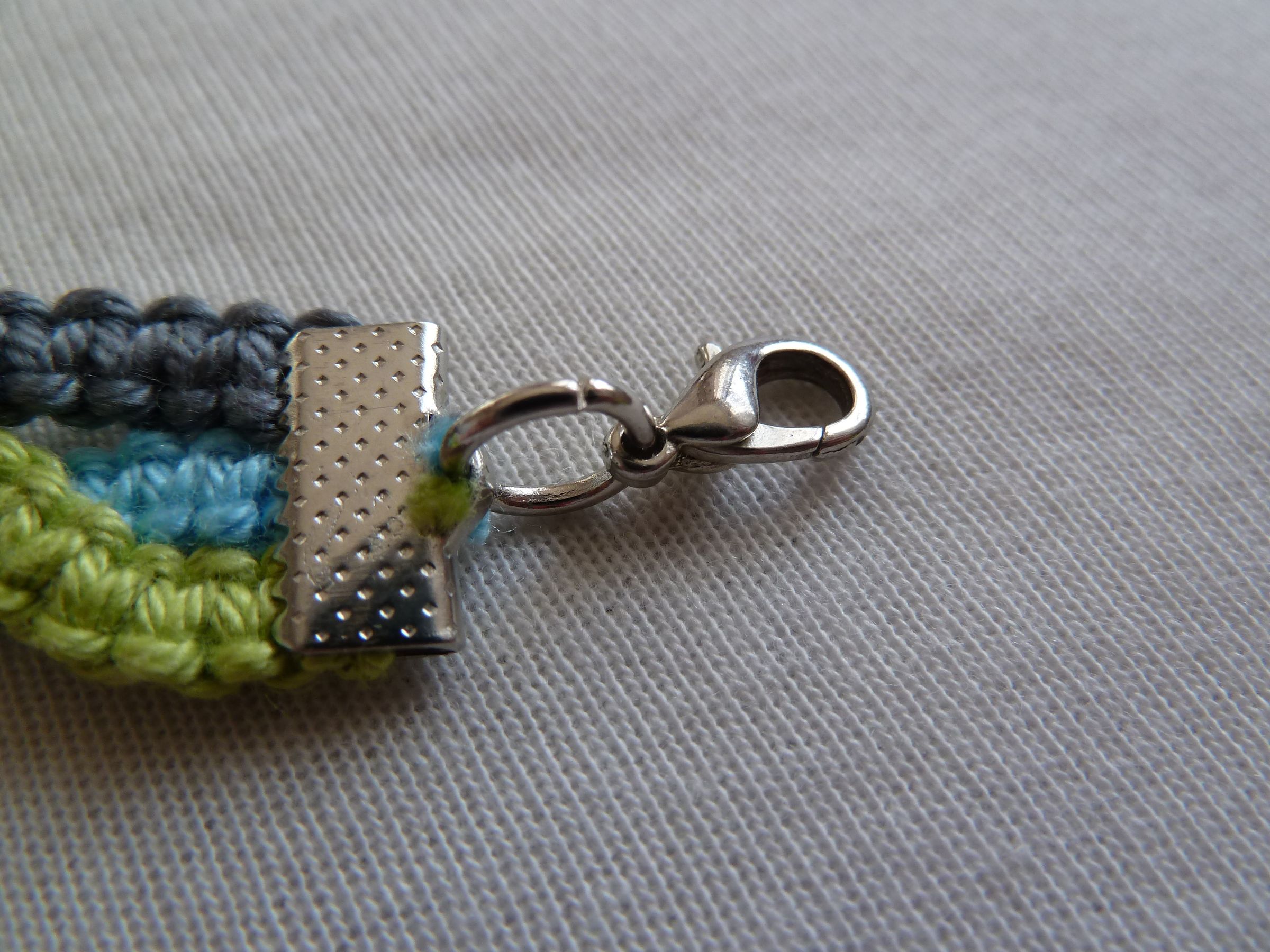 Braided Macrame Bracelet : 14 Steps (with Pictures) - Instructables