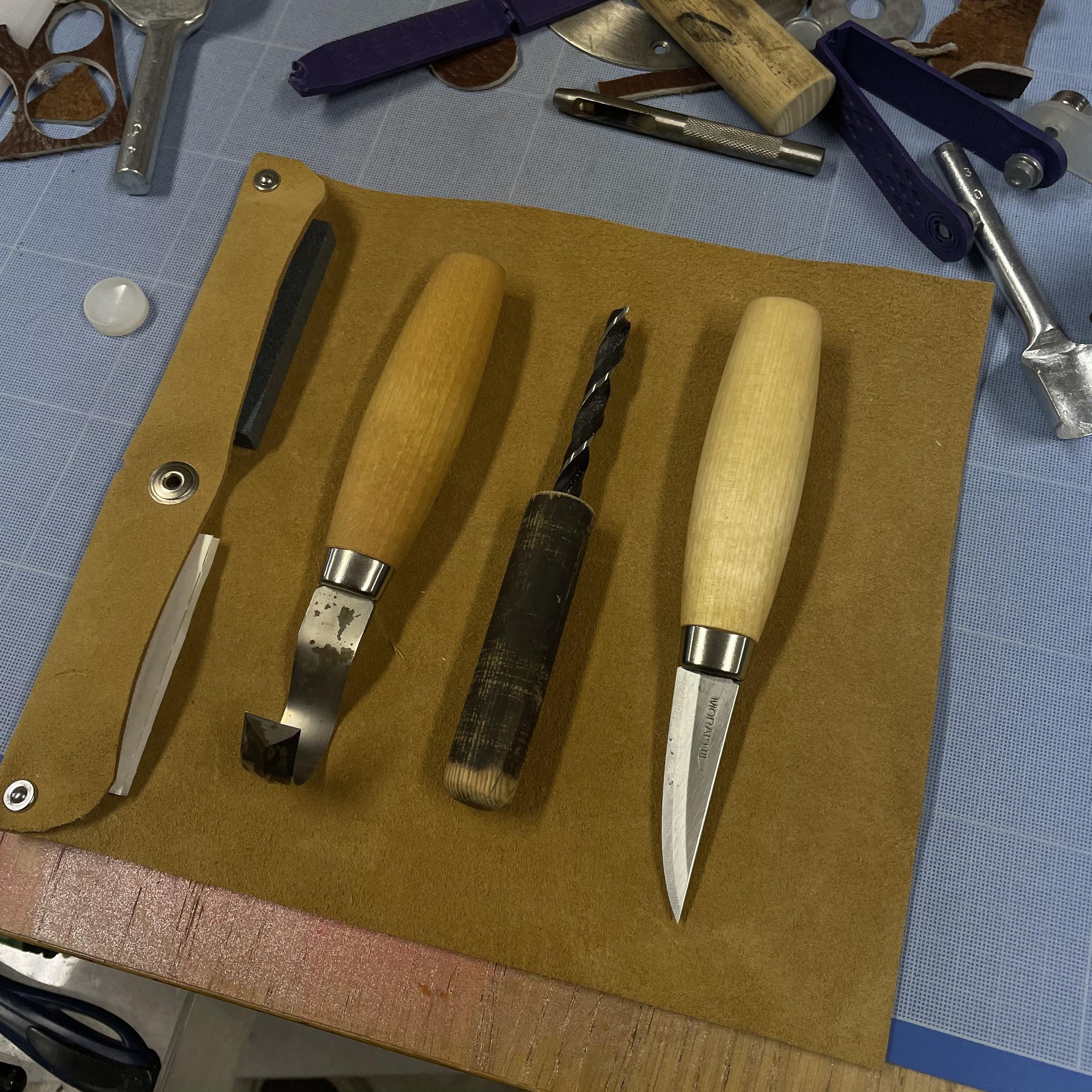 Woodcarving Tool Roll Up : 10 Steps (with Pictures) - Instructables