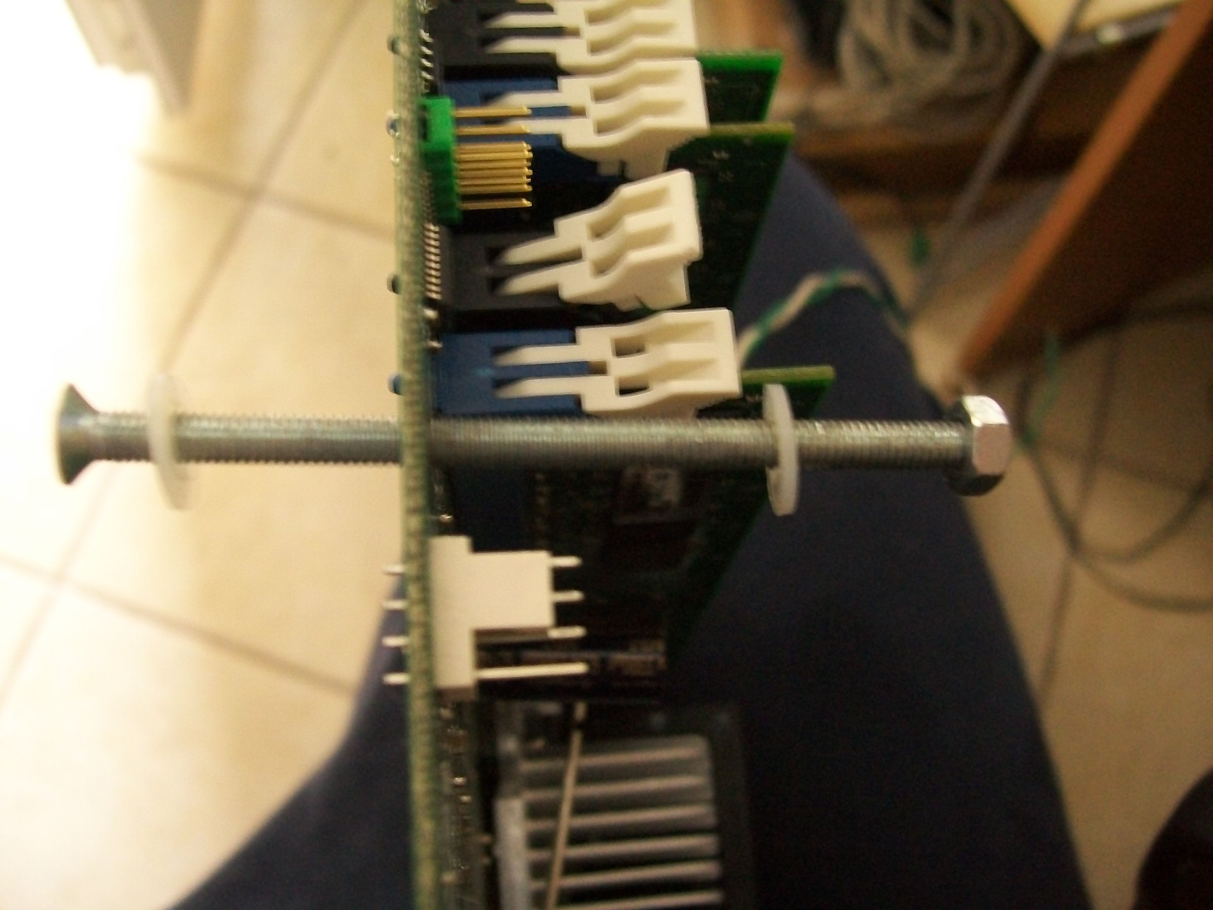 DIY Wall Mounted Water Cooled Computer : 5 Steps (with Pictures ...