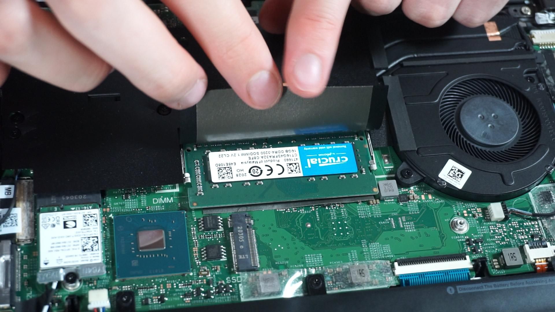 How to Upgrade the RAM on a Dell Inspiron 15 7501Laptop : 6 Steps ...