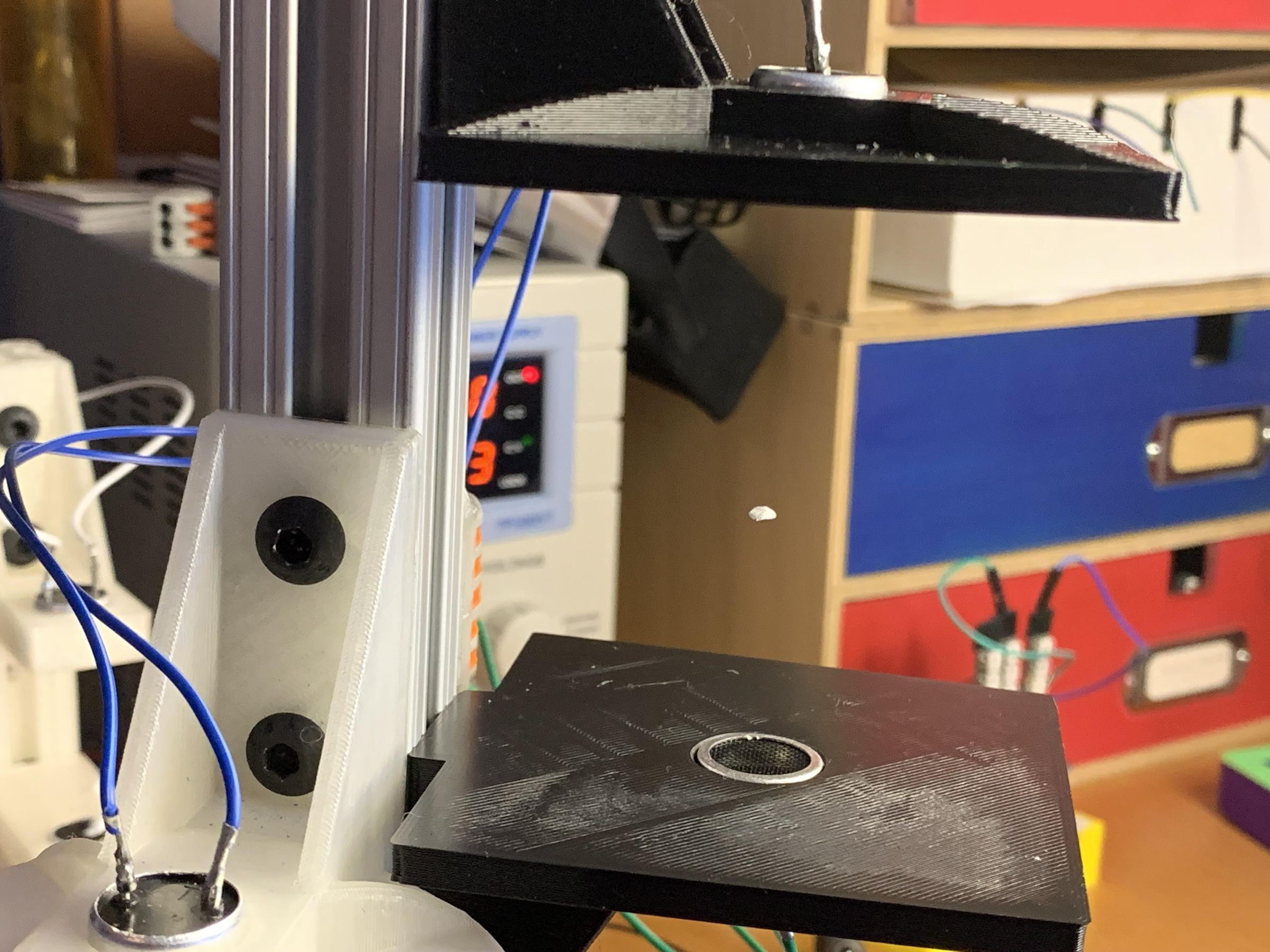 A Simple Stand for an Acoustic Levitator MiniLev : 12 Steps (with ...