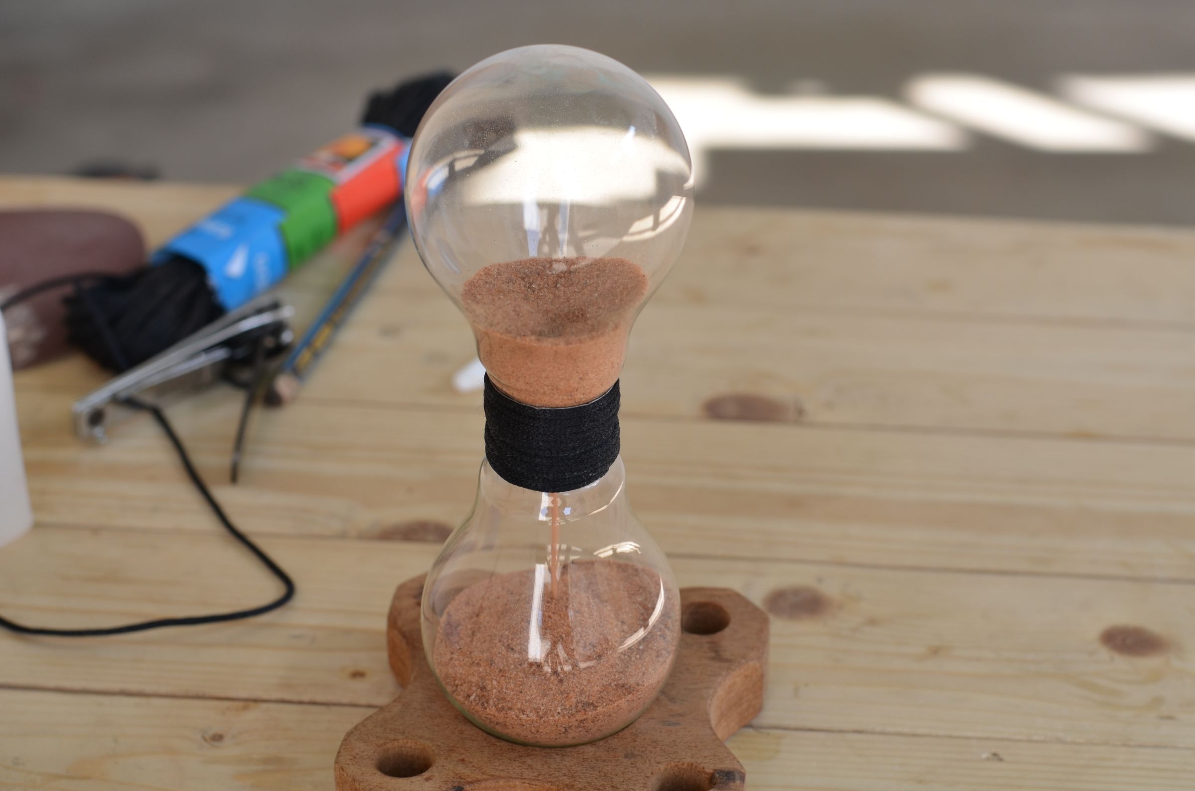 DIY Classic Hour Glass : 11 Steps (with Pictures) - Instructables