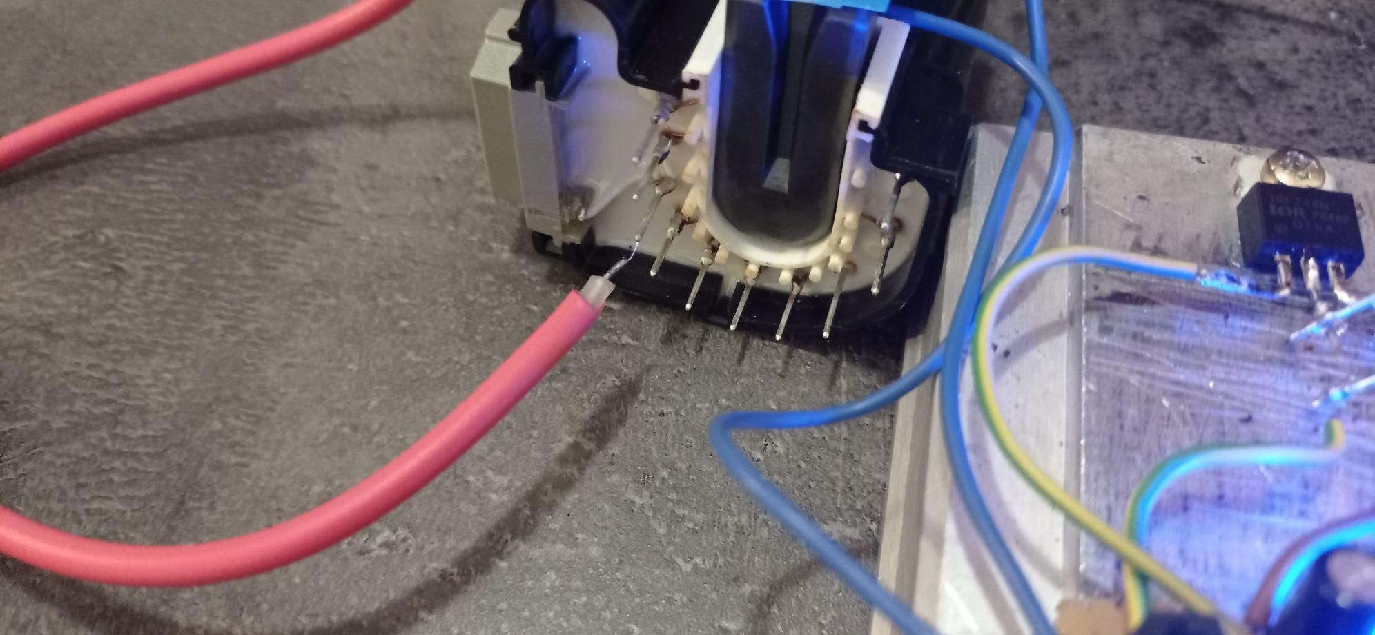 Flyback Transformer Driver With 555 Timer : 5 Steps - Instructables