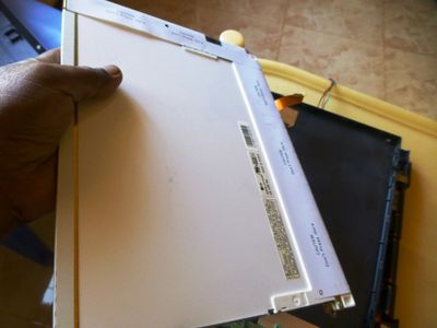 Take Apart an Old Laptop and Recover Usable Parts : 12 Steps (with ...