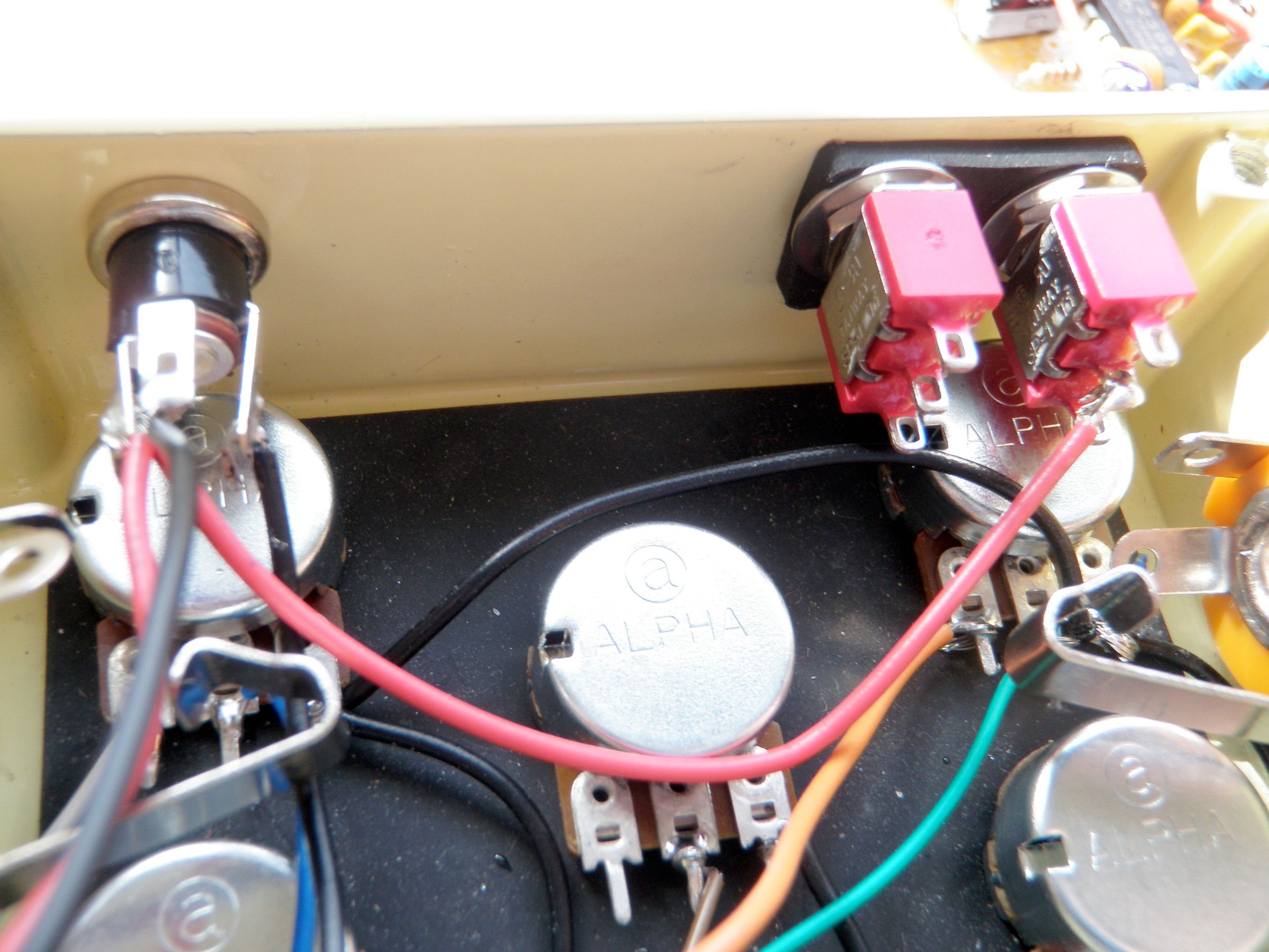 Digital Delay Pedal : 19 Steps (with Pictures) - Instructables