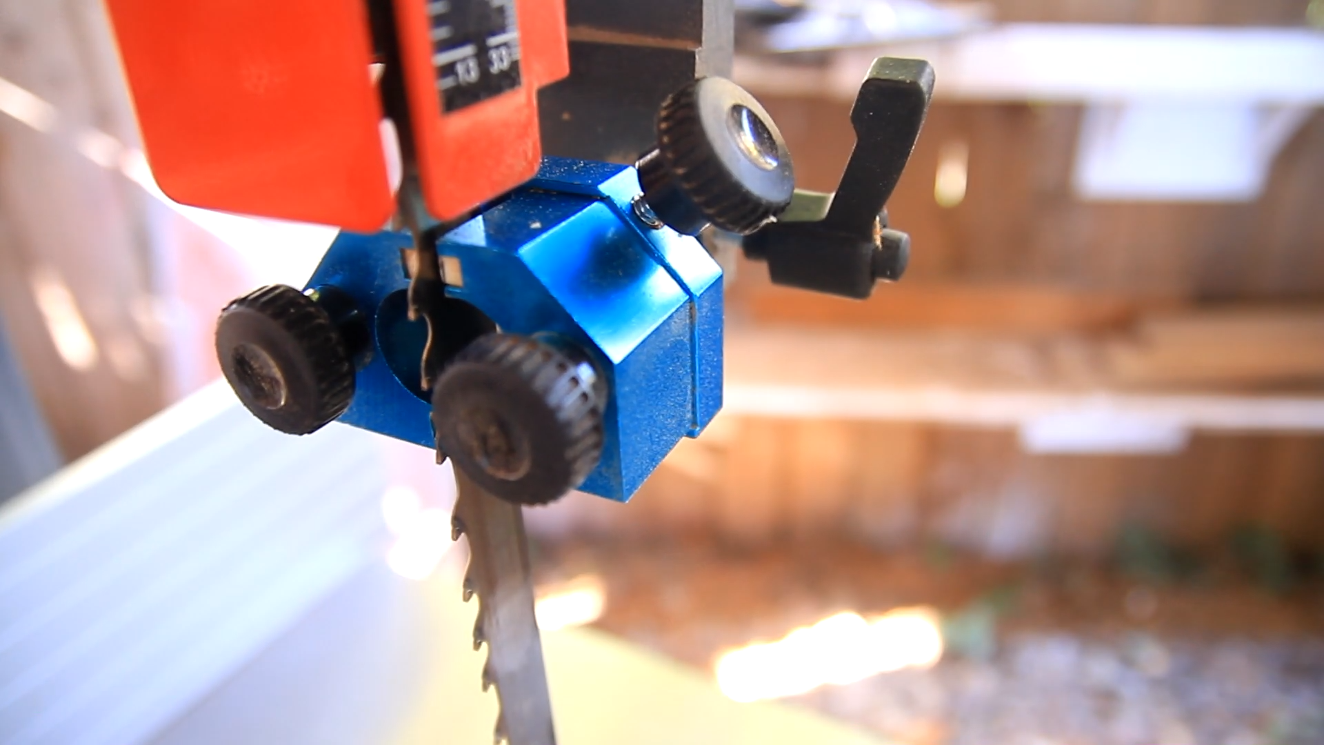 Steps for Using a Bandsaw : 10 Steps (with Pictures) - Instructables