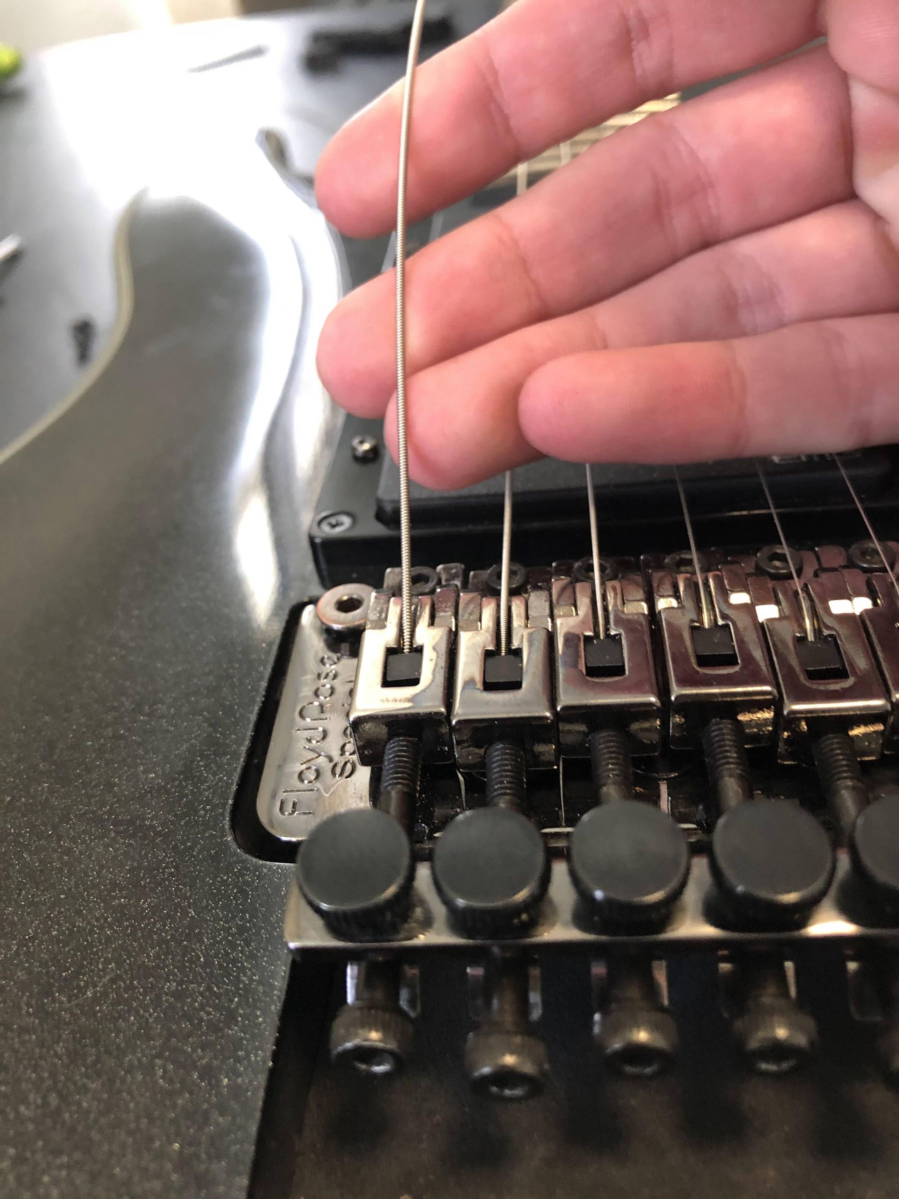 How to Change Strings on Floyd Rose Guitar : 13 Steps (with Pictures ...