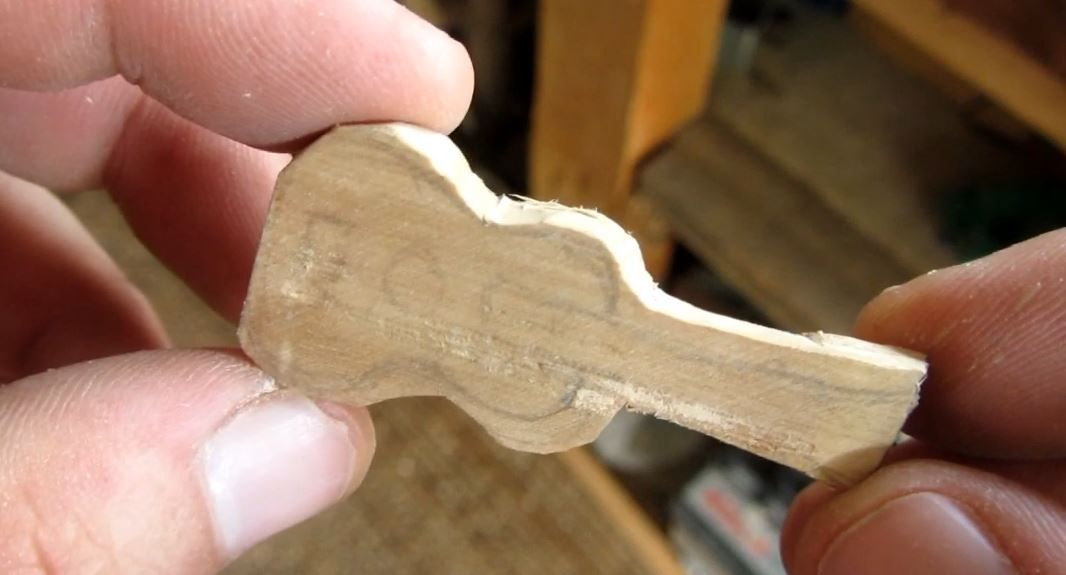 How to Carve Mini Guitar : 9 Steps (with Pictures) - Instructables