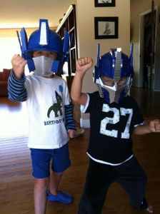 Optimus Prime (G1) Costume : 16 Steps (with Pictures) - Instructables