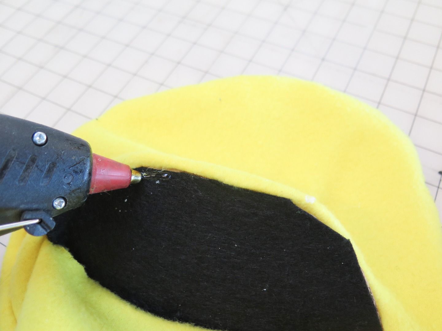 Make a Muppet Puppet! : 10 Steps (with Pictures) - Instructables