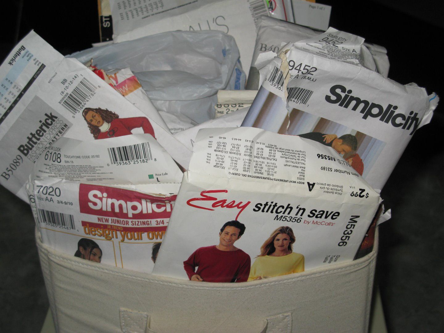 Sewing Pattern Storage - Page Pockets : 4 Steps - Instructables
