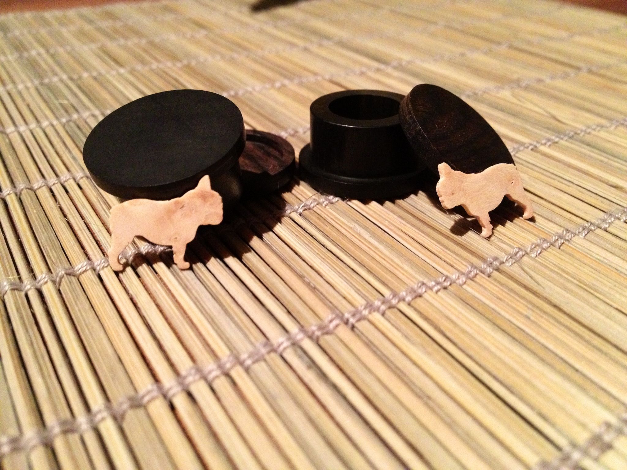 How to Make Handmade Ear Gauges/Plugs : 5 Steps (with Pictures ...