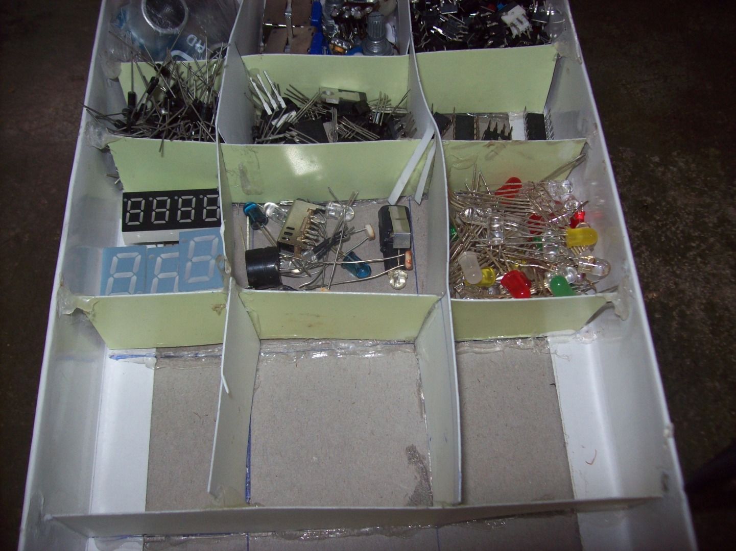 Homemade Electronic Components Organizer : 7 Steps - Instructables