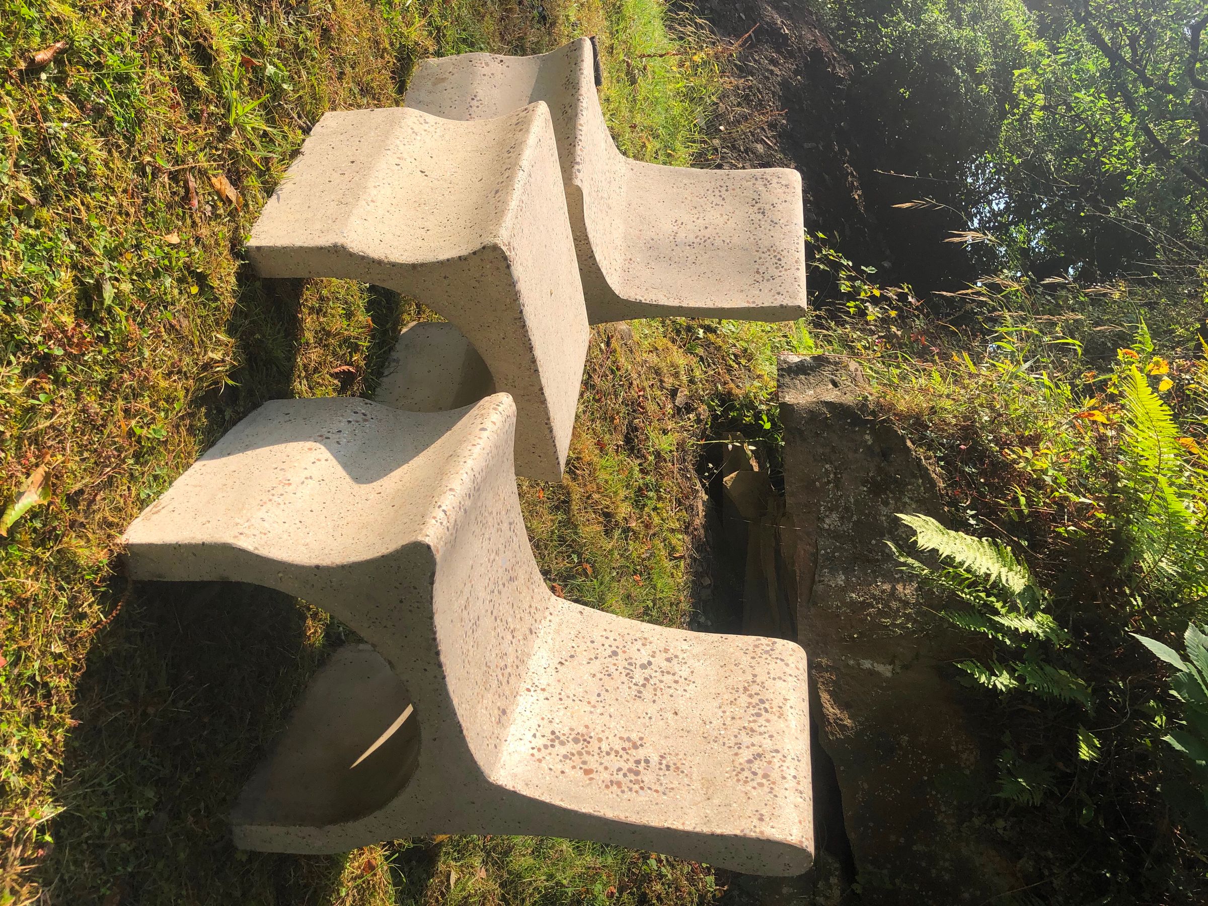 Concrete Chairs and Table : 11 Steps (with Pictures) - Instructables