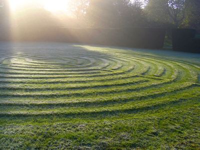 Build a Backyard Labyrinth : 20 Steps (with Pictures) - Instructables