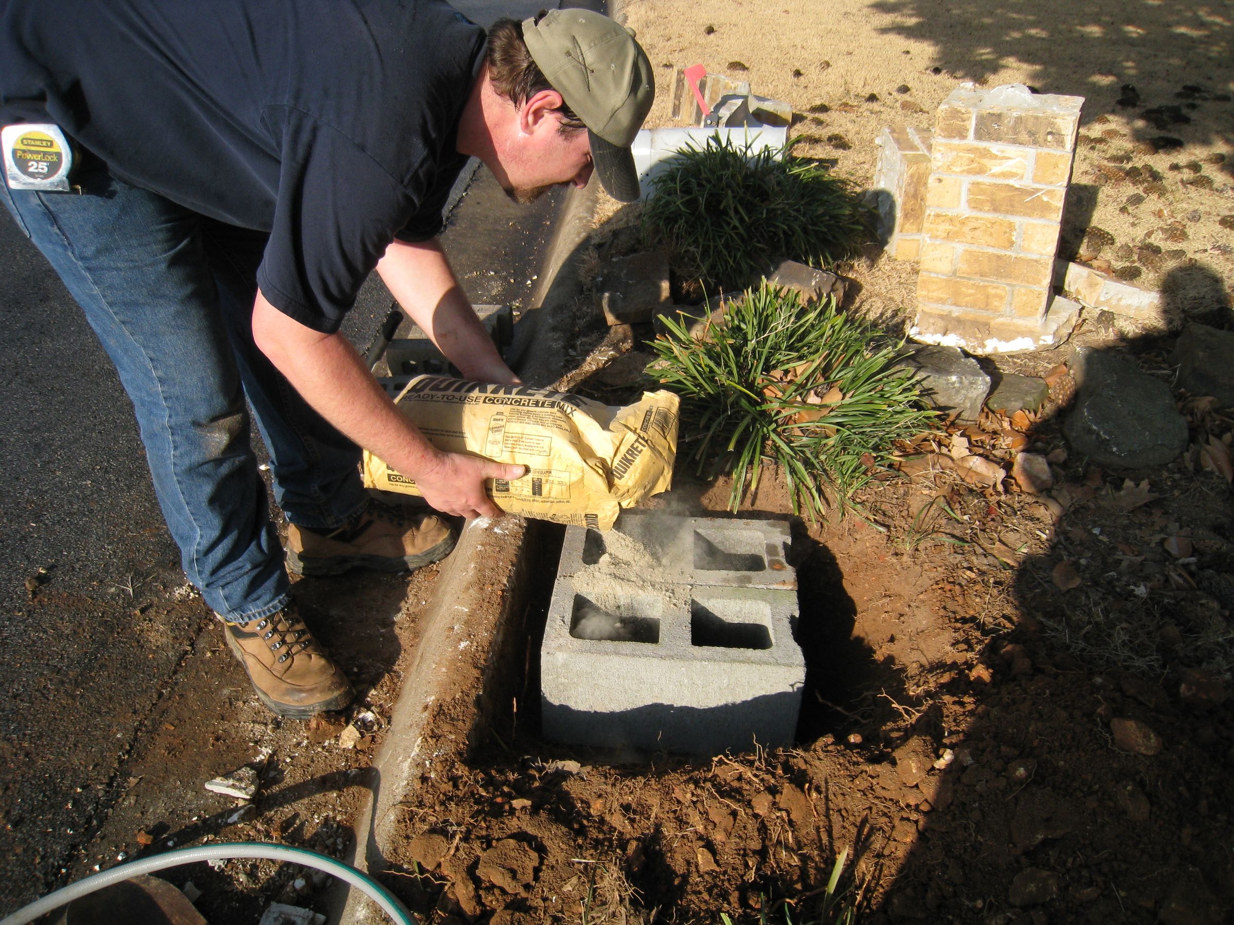 Do-it-yourself Brick Mailbox : 5 Steps - Instructables