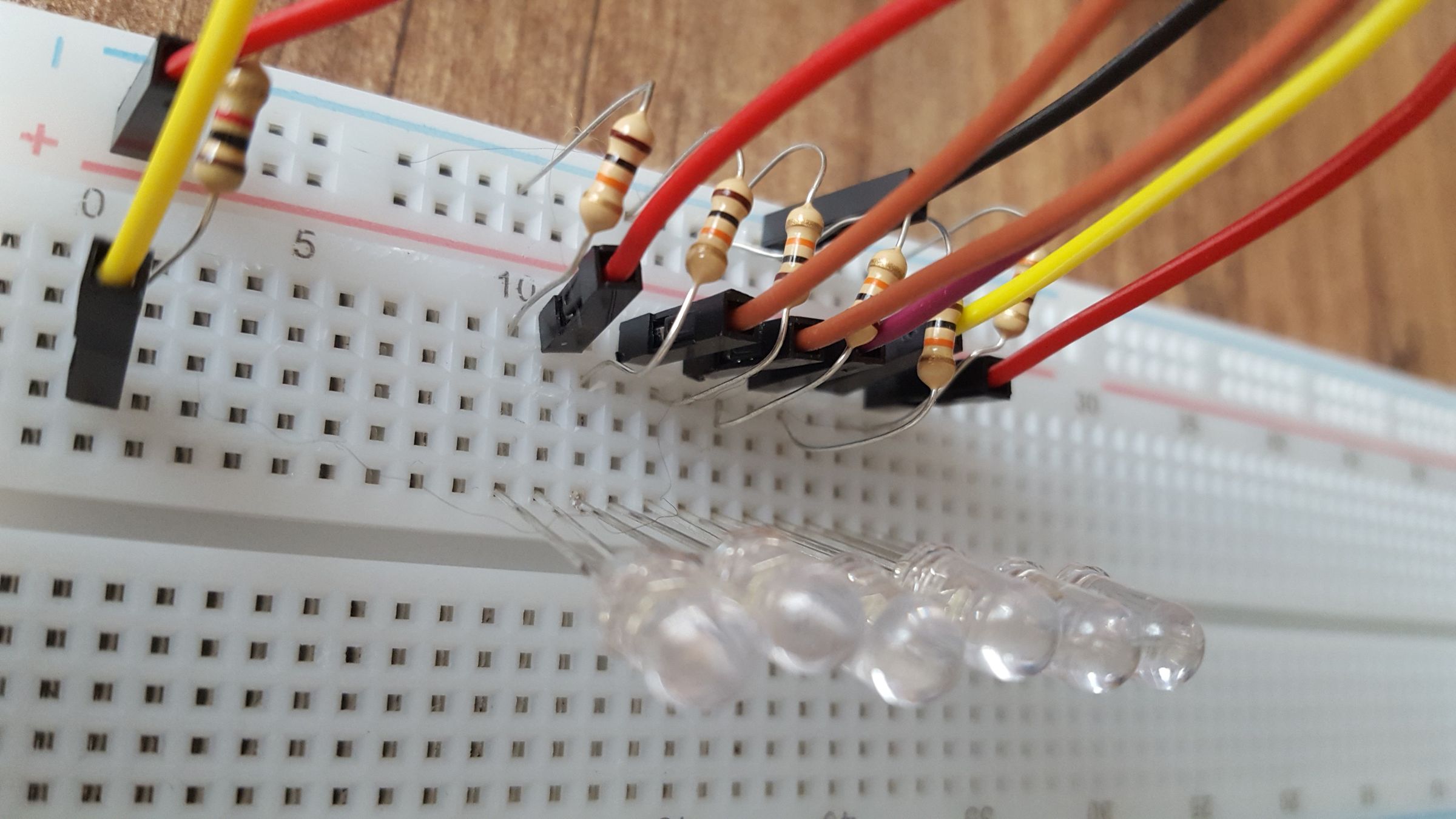 LED Lights Reflecting Sound Level Using Microphone and Arduino Uno : 4 ...