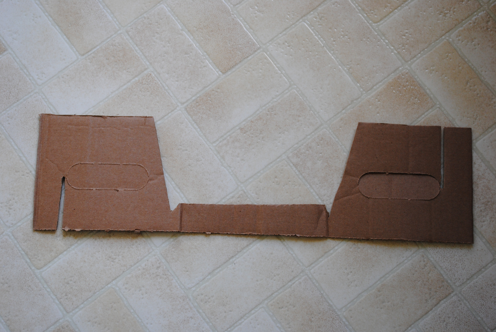 Cardboard Tablet/Phone Stand : 7 Steps - Instructables