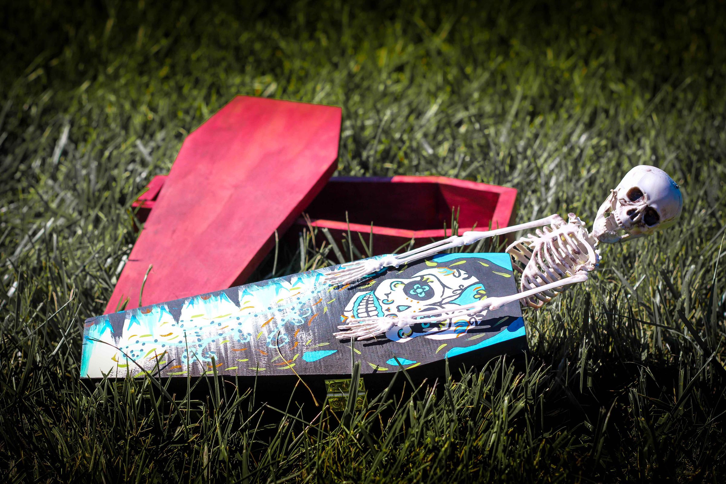 Mini Coffin : 14 Steps (with Pictures) - Instructables