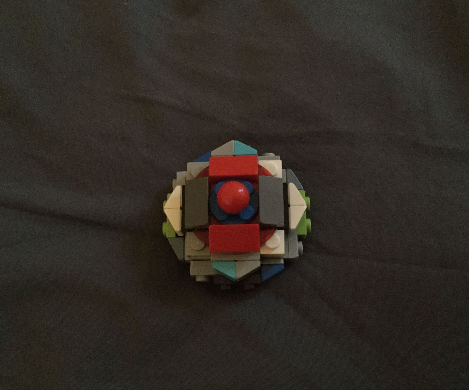 How to Make a Strong Lego Beyblade : 10 Steps - Instructables