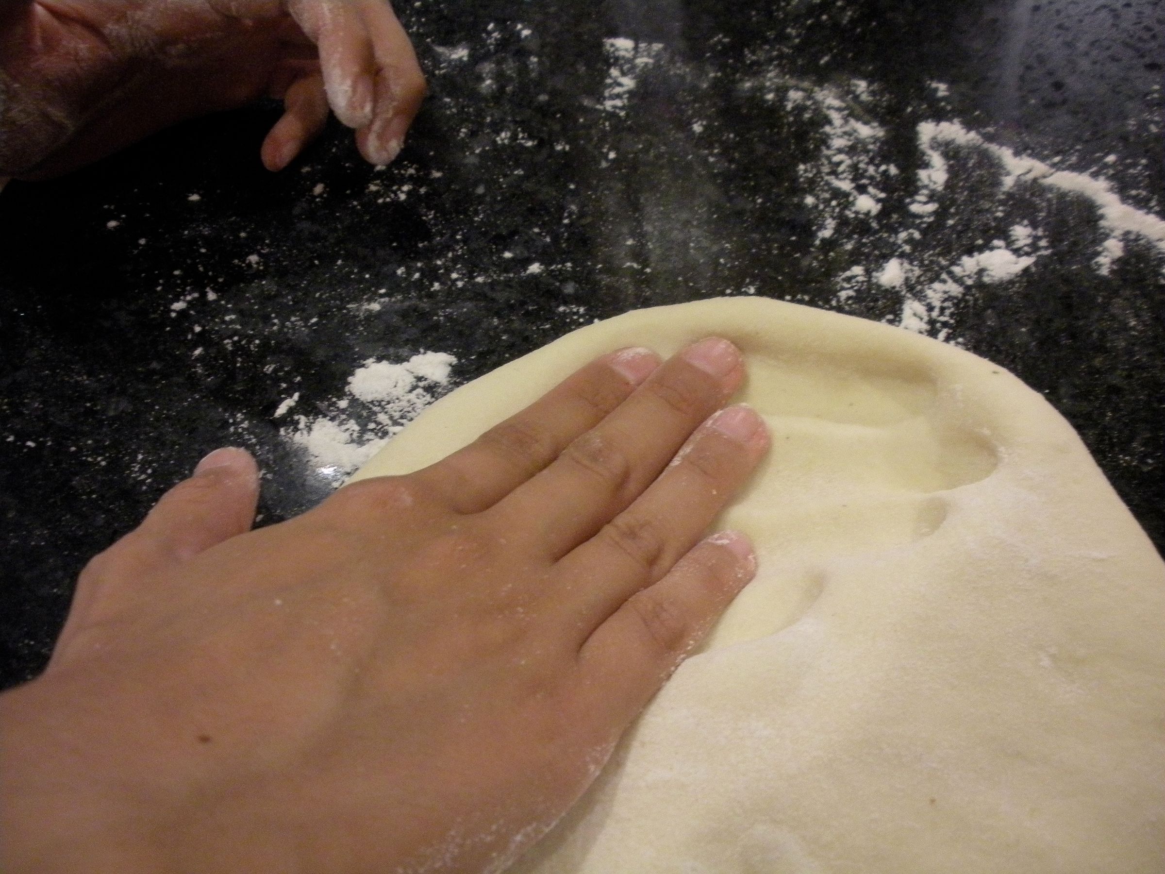 Dealing With Pizza Dough : 6 Steps (with Pictures) - Instructables