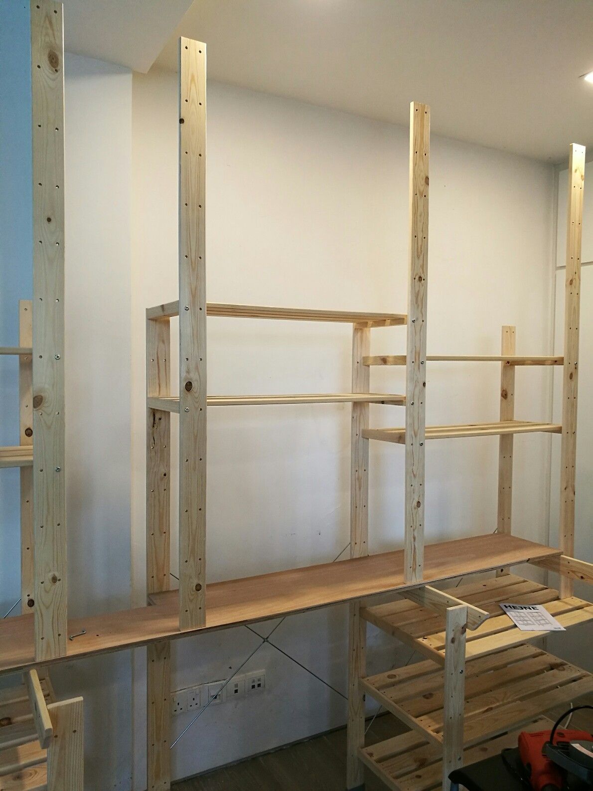 Quick & Easy Lightweight Work Bench : 6 Steps (with Pictures ...