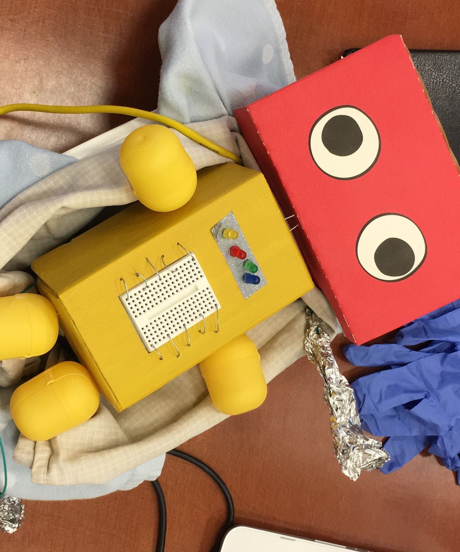 Arduino 'breadbot' Puzzle Game : 6 Steps (with Pictures) - Instructables