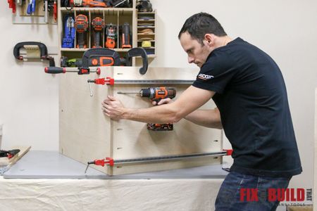 Flip Top Tool Stand : 8 Steps (with Pictures) - Instructables