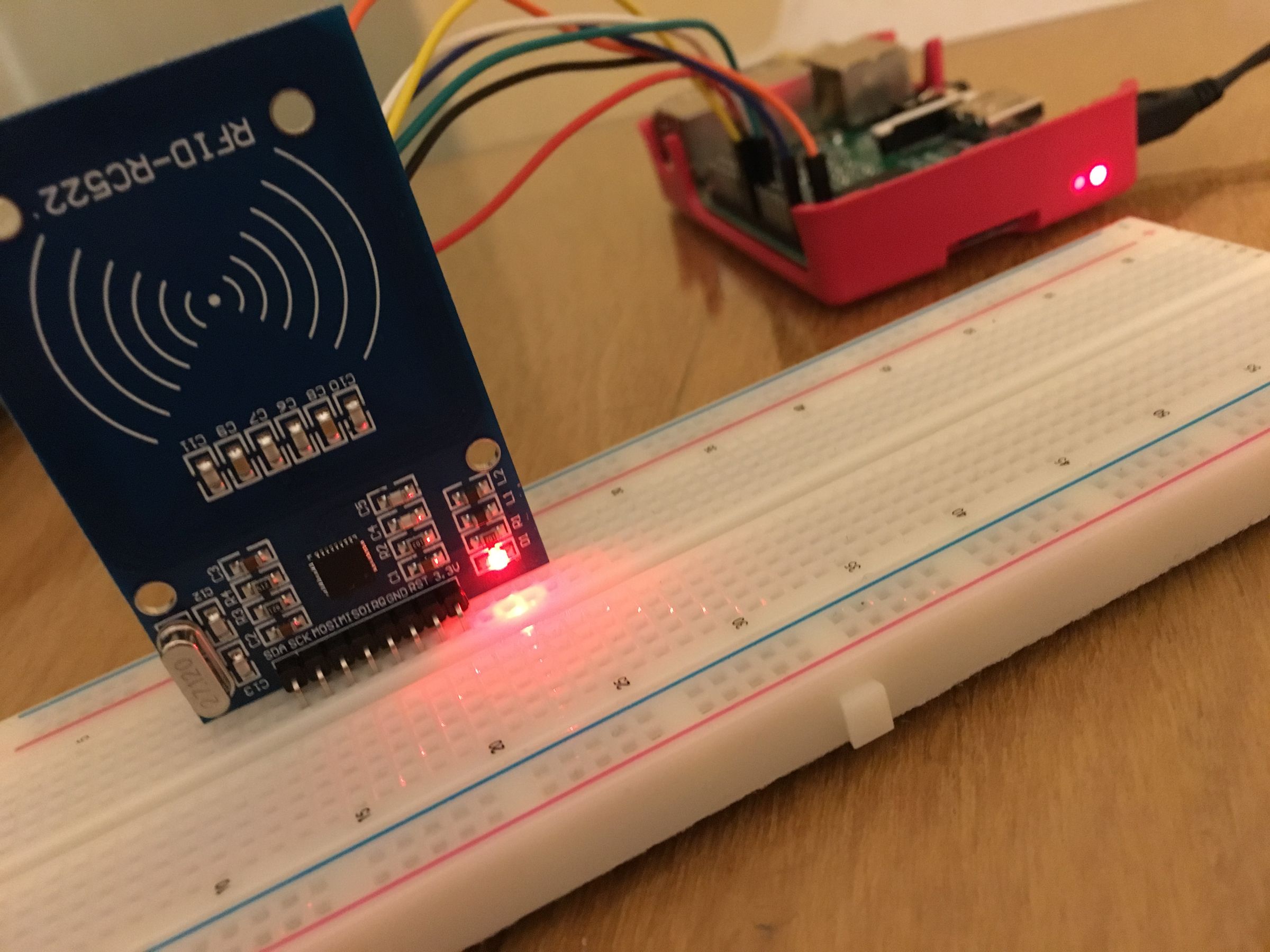 Raspberry Pi 3 Model B & MIFARE RC522 RFID Tag Reading : 4 Steps ...