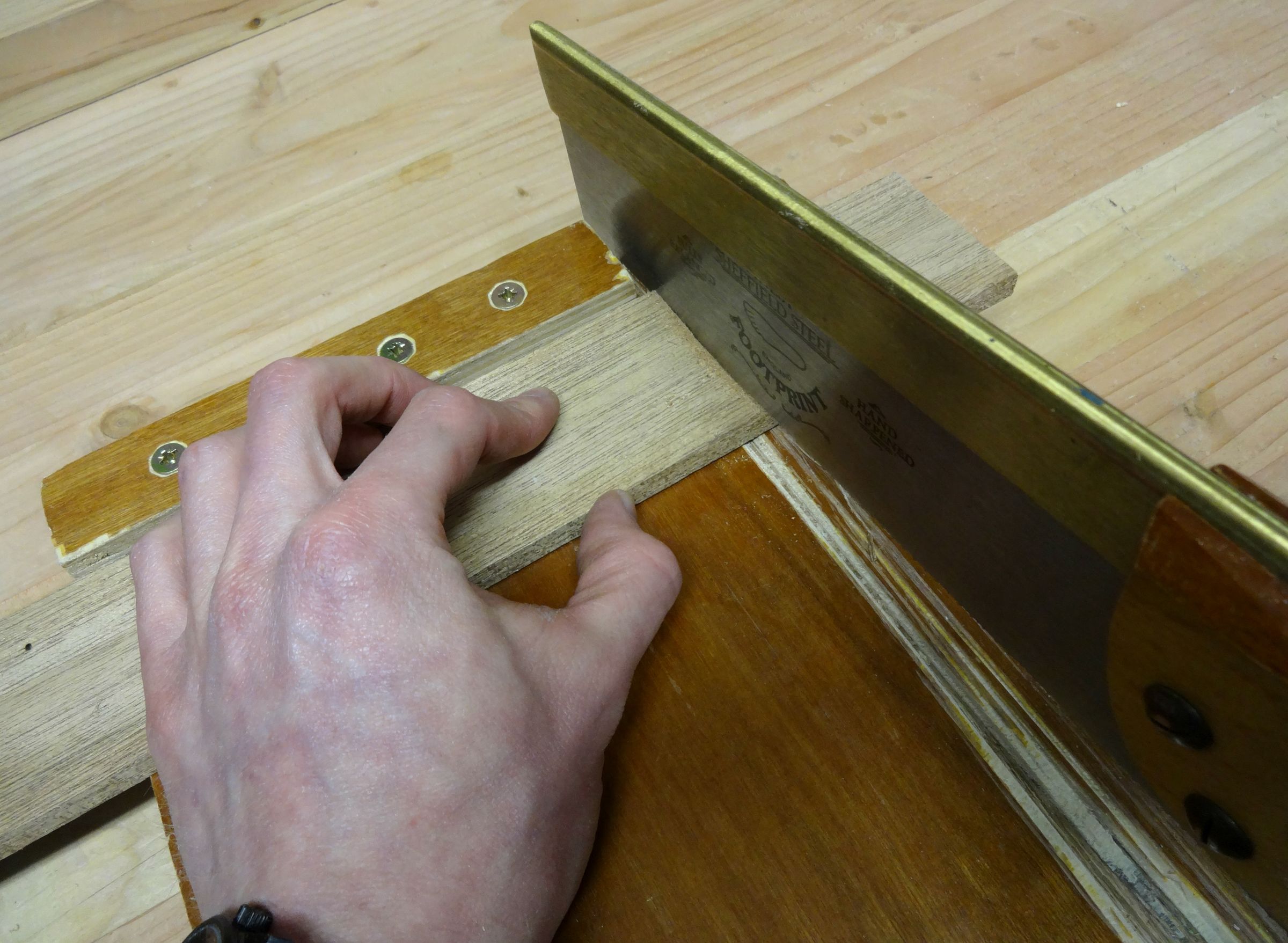 Shooting Board/Bench Hook Combo - Instructables