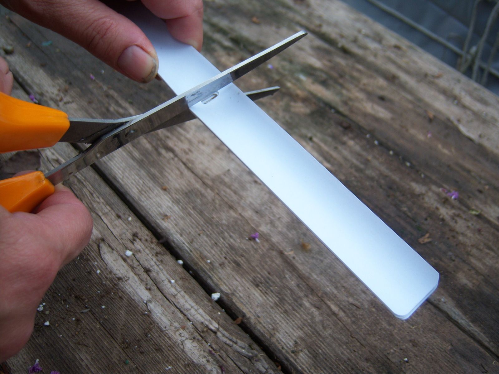 Easy to Make Plant Markers From Mini-Blinds : 7 Steps (with Pictures ...