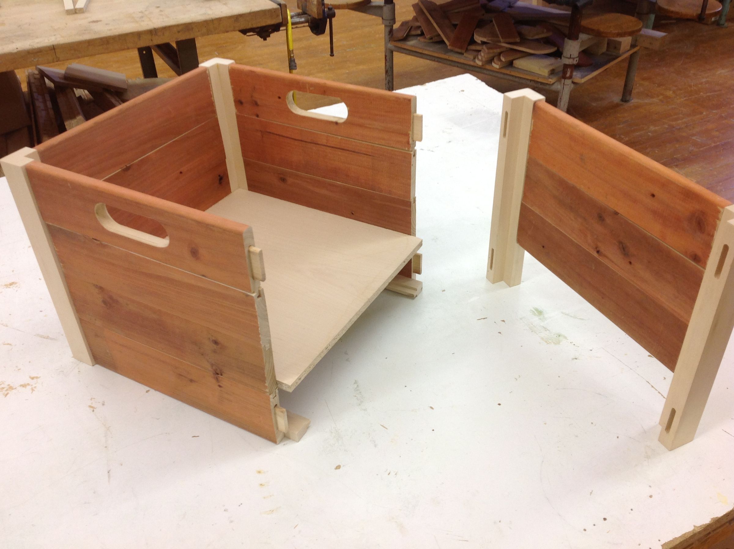 False Bottom Wooden Crate : 6 Steps (with Pictures) - Instructables