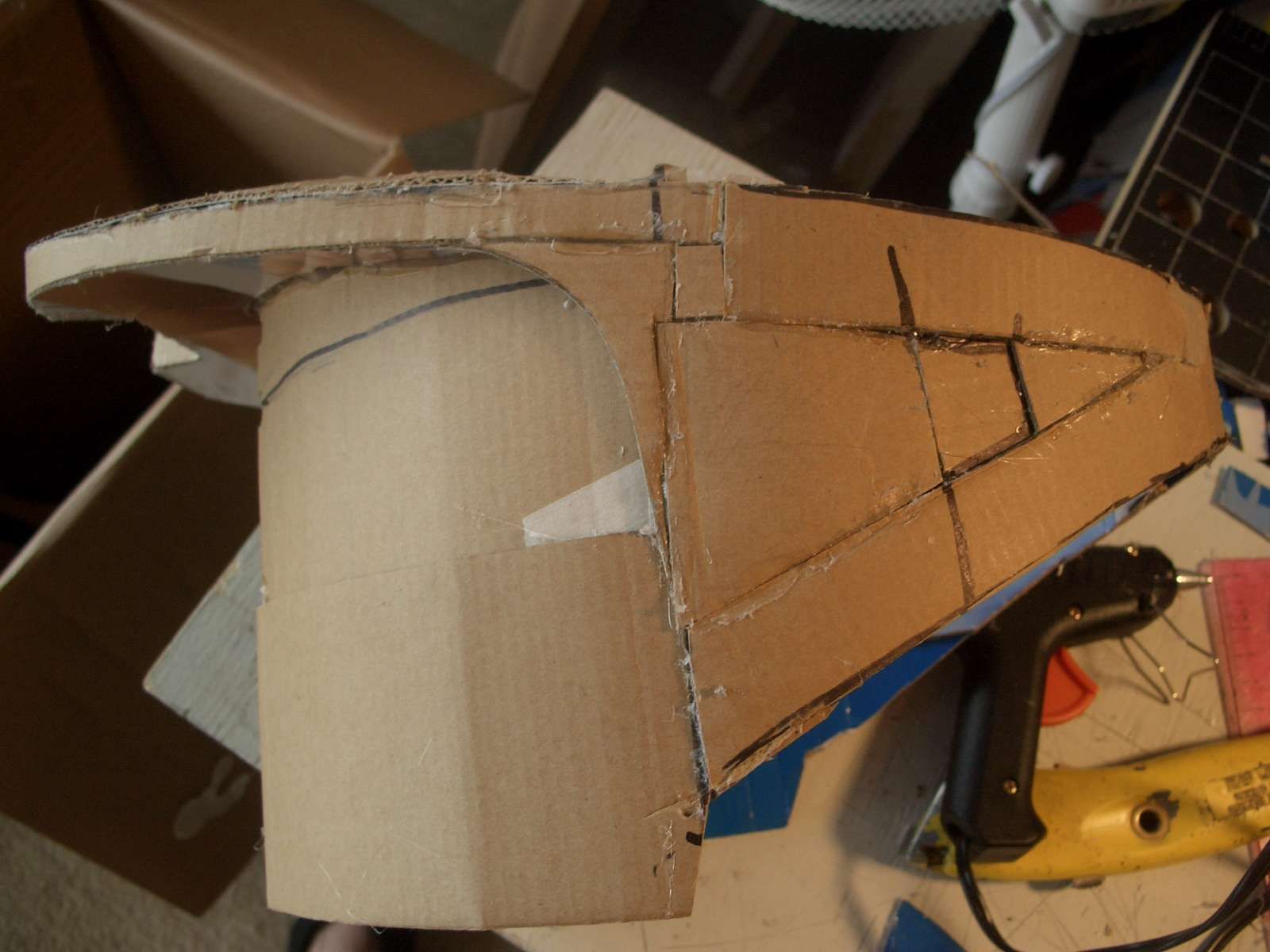 Cardboard/Fiberglass Halo 3 Inspired Master Chief Costume : 15 Steps ...
