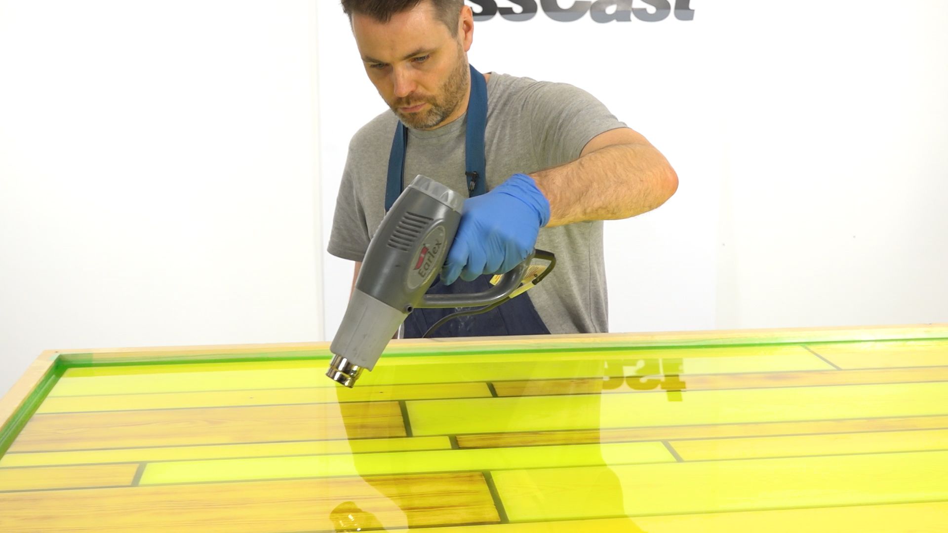 DIY NEON RESIN PLANK TABLE - How to Make Your Own Using GlassCast® 3 ...