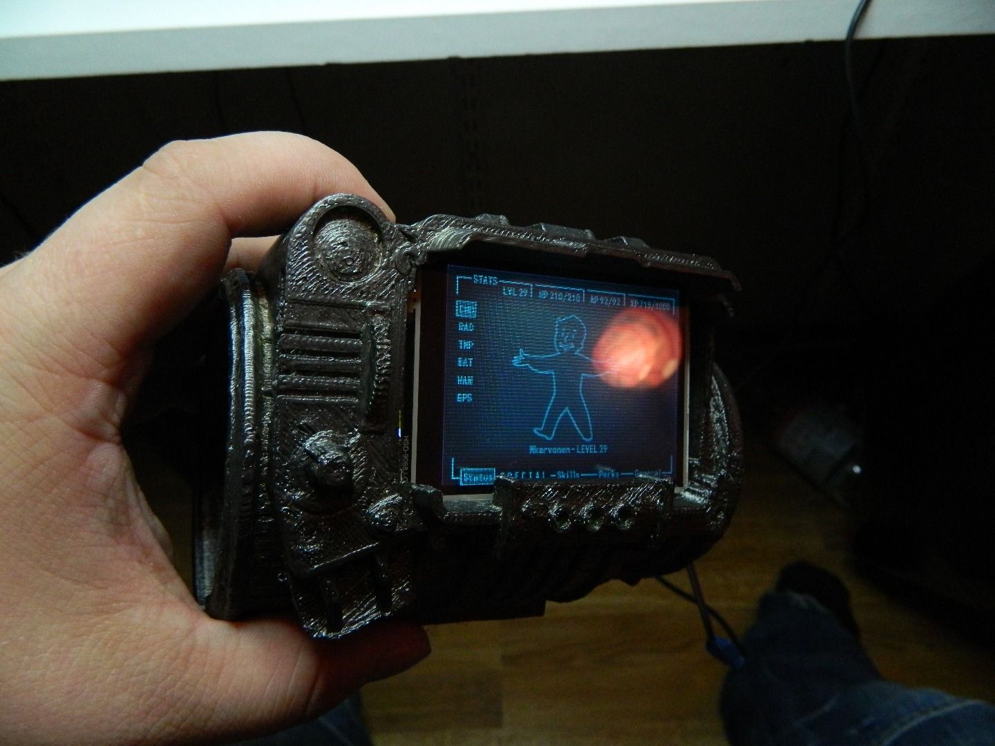 PipBoy 3000 (working) : 14 Steps (with Pictures) - Instructables