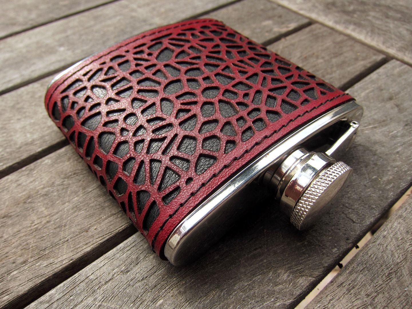 Laser Cut Leather Flask : 7 Steps (with Pictures) - Instructables