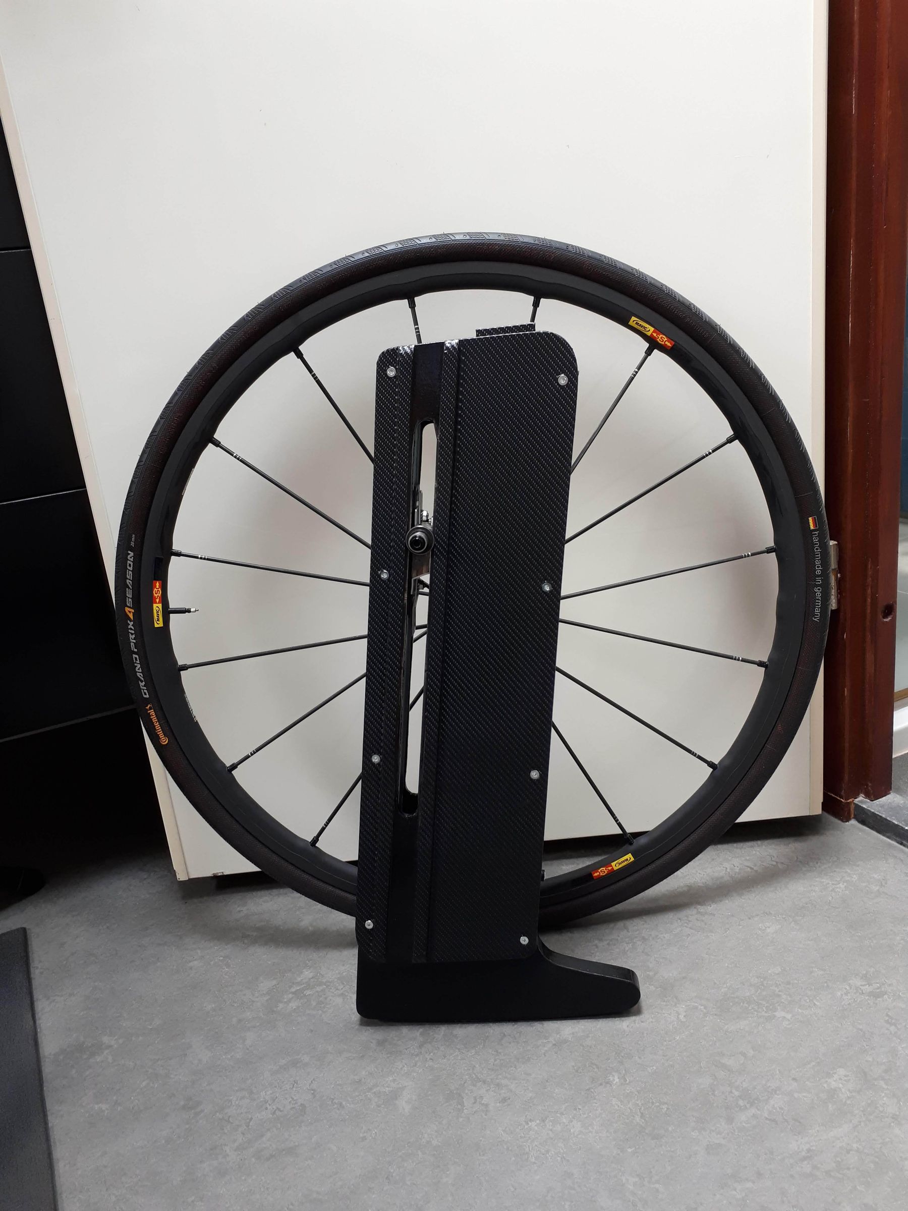 SIMCLINE - Simulation of Changing Road Incline for Indoor Cycling : 13 ...