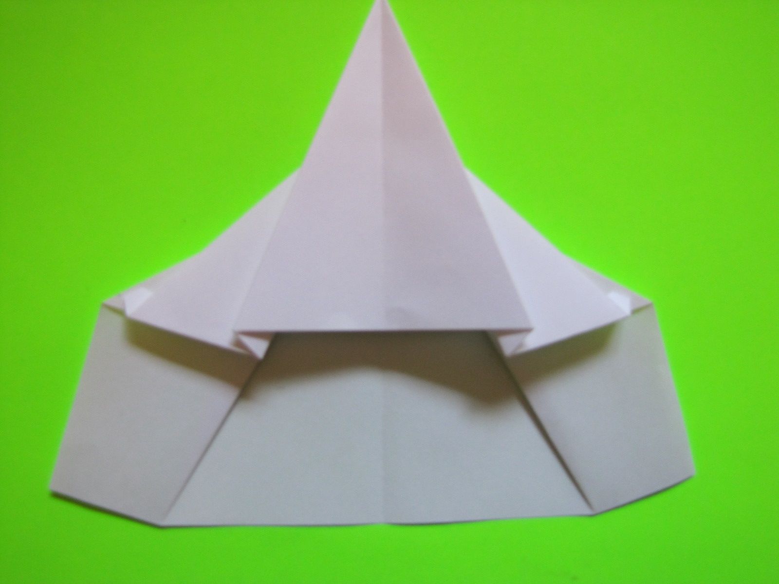 How to Make the Delta-Fighter Paper Plane : 12 Steps - Instructables