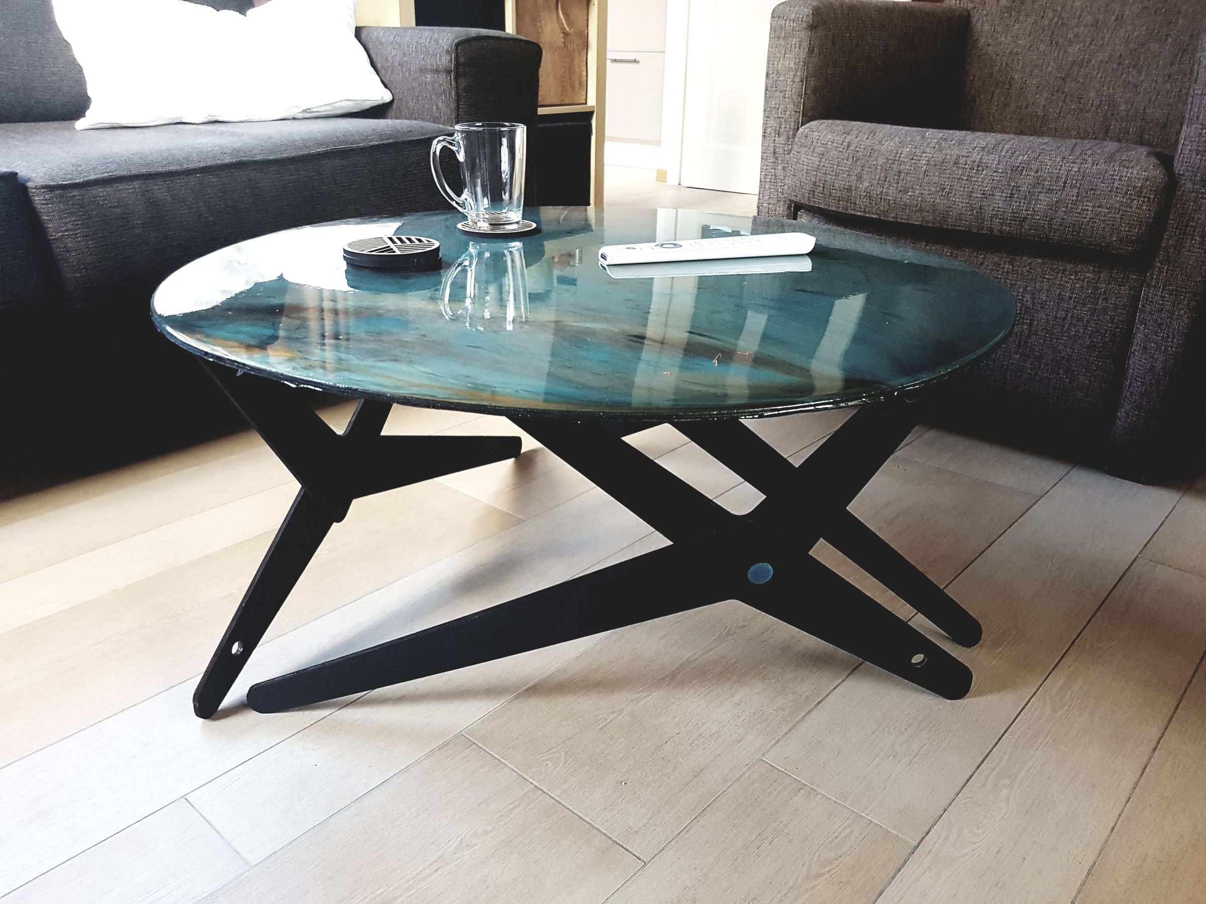 Transformable Resin Table : 6 Steps (with Pictures) - Instructables