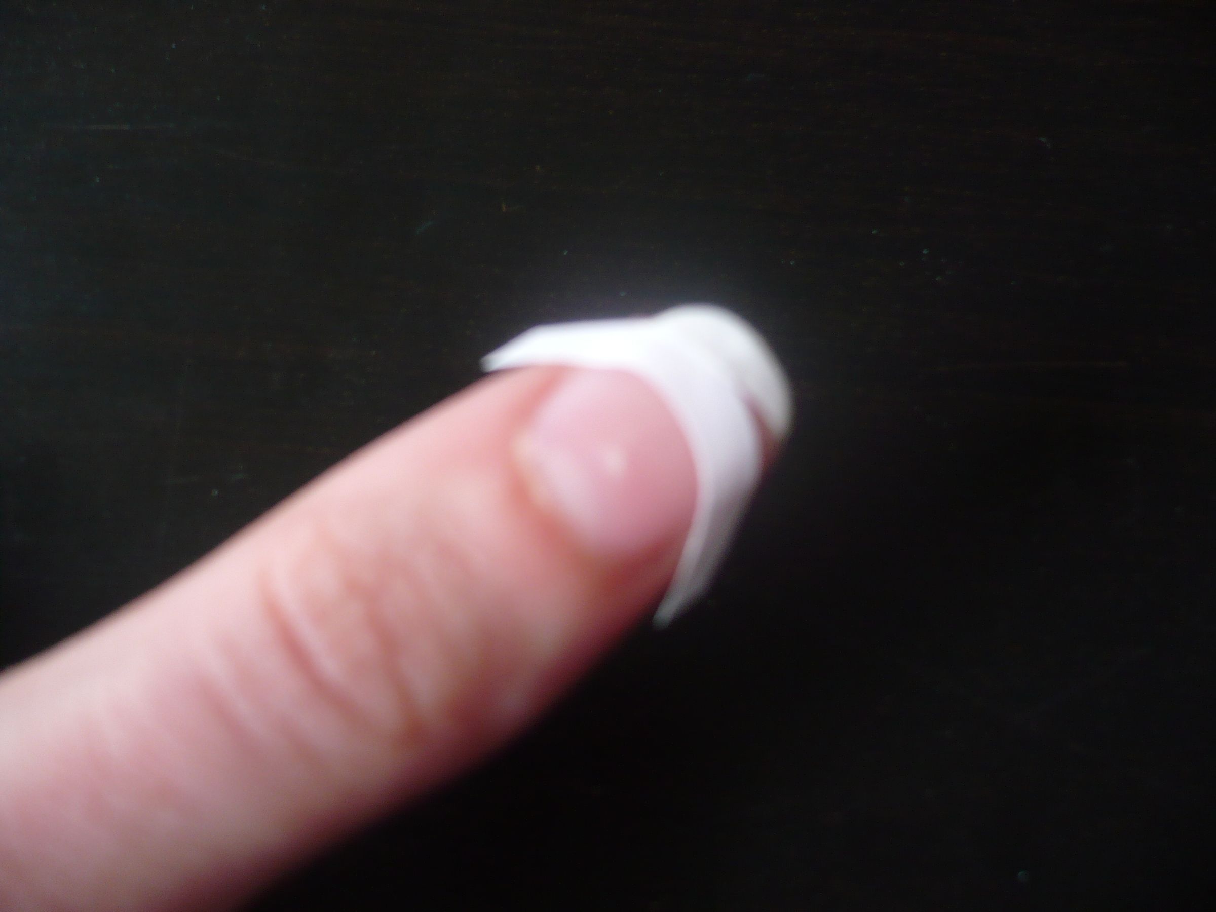 Do-it-yourself French Manicure : 5 Steps - Instructables