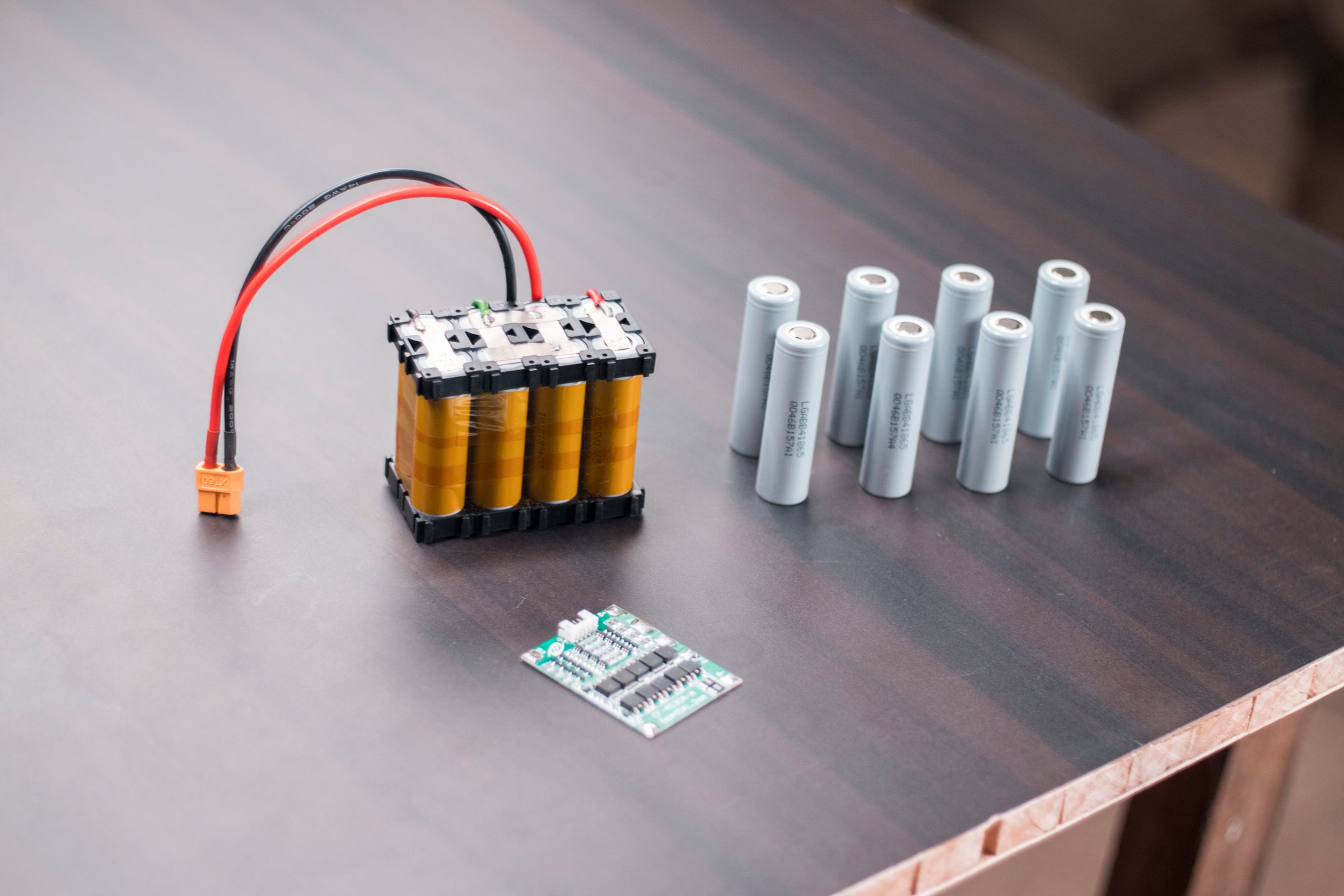 Make Your Own 4S Lithium Battery Pack : 9 Steps (with Pictures ...