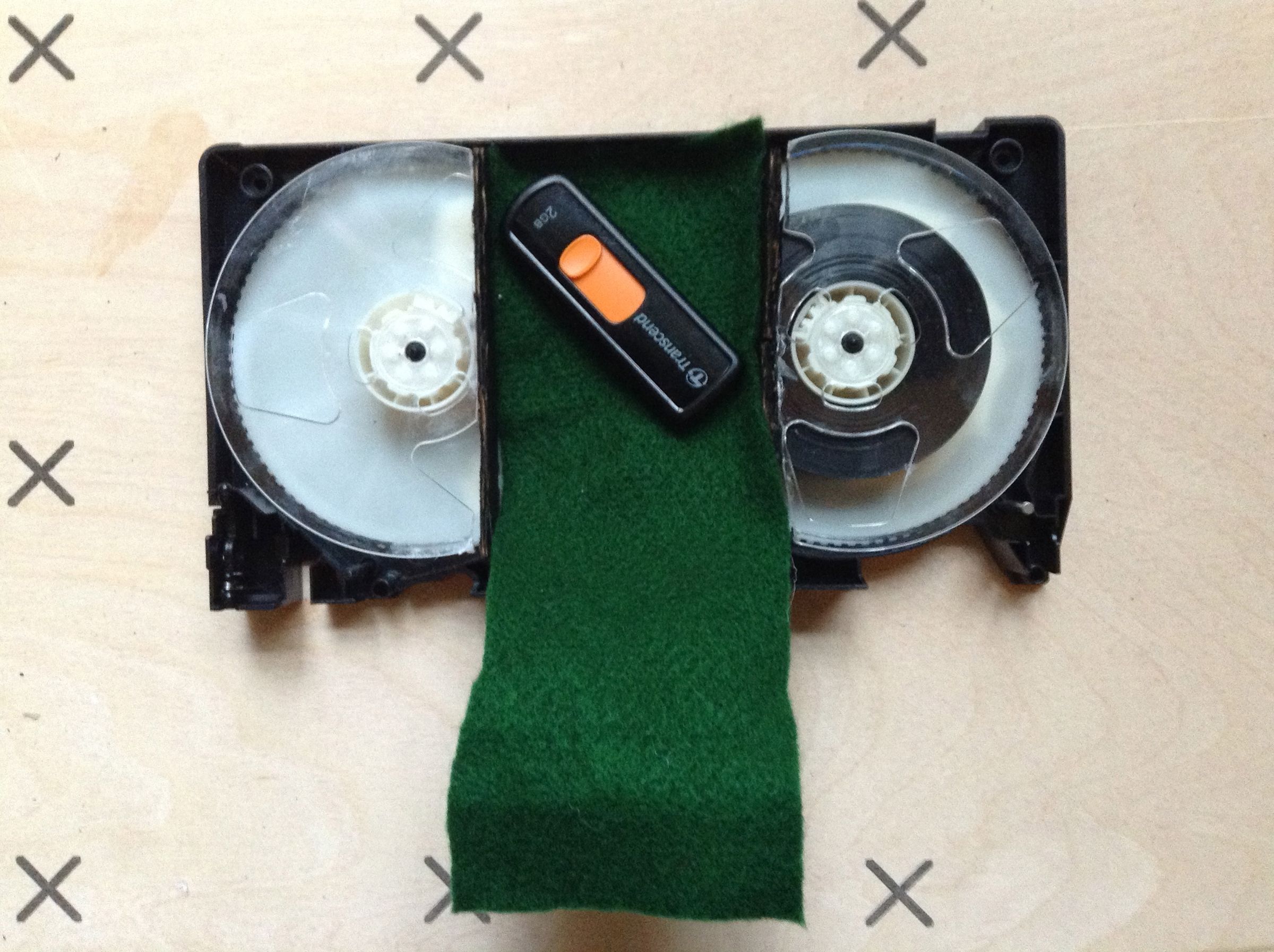 VHS Tape Secret Compartment : 7 Steps (with Pictures) - Instructables