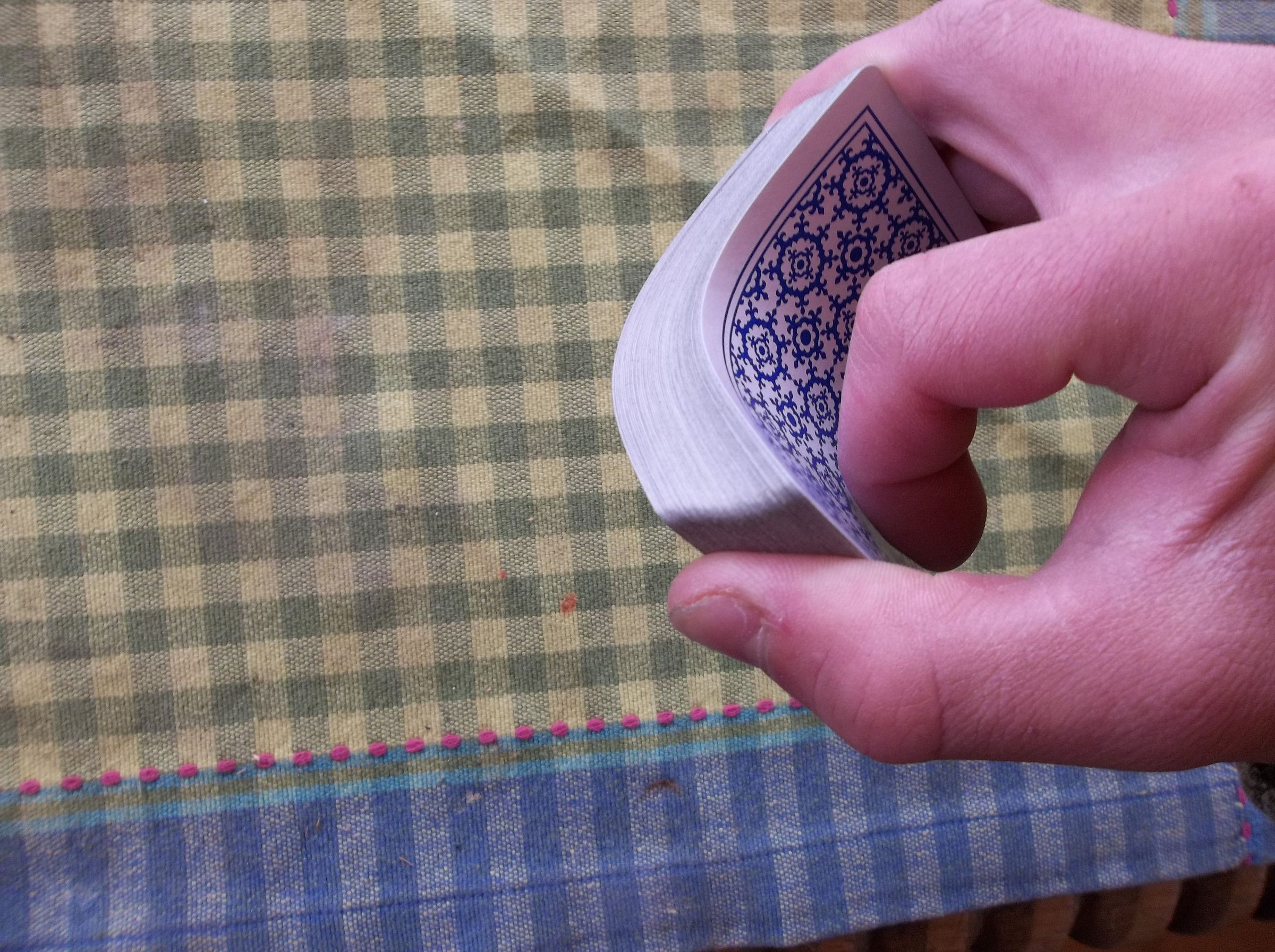 How to Shuffle Cards Like a Pro : 6 Steps - Instructables